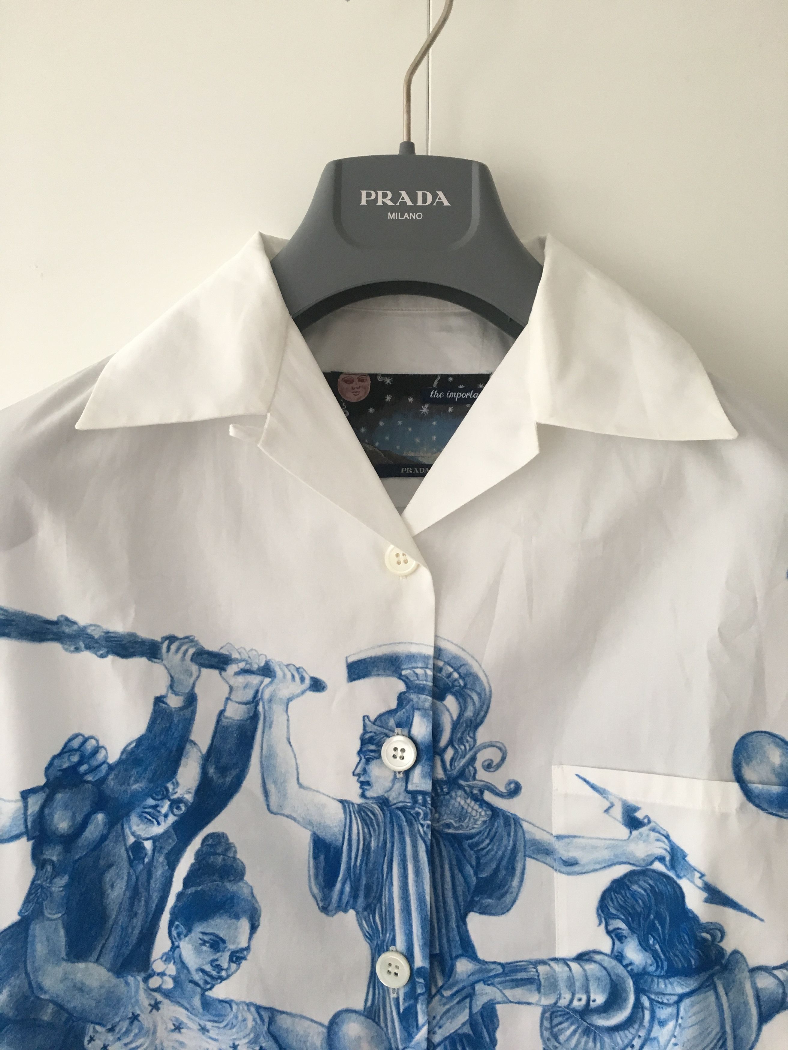 Prada PRADA AUTUMN/WINTER 2016 – 2017 - ICONIC - THE IMPORTANT ONES ...