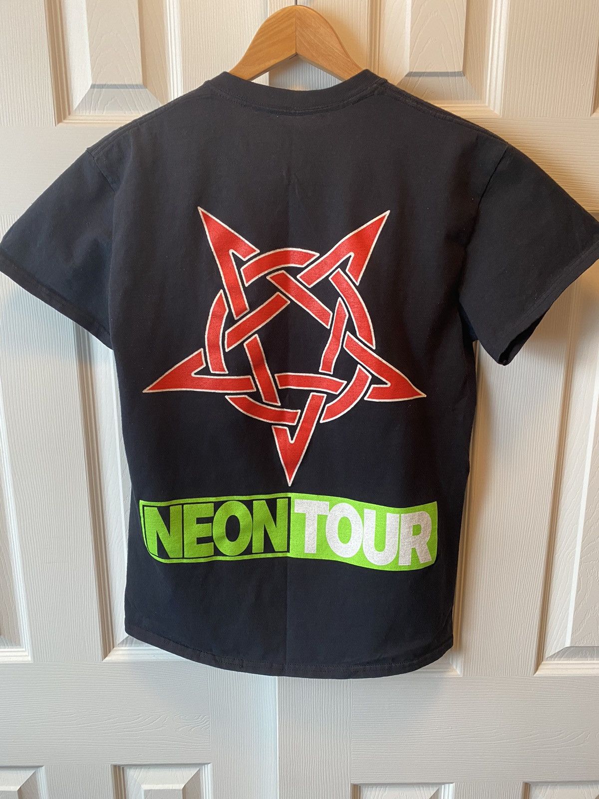 Playboi Carti Playboi Carti Neon Tour Merch Medium 2018 | Grailed