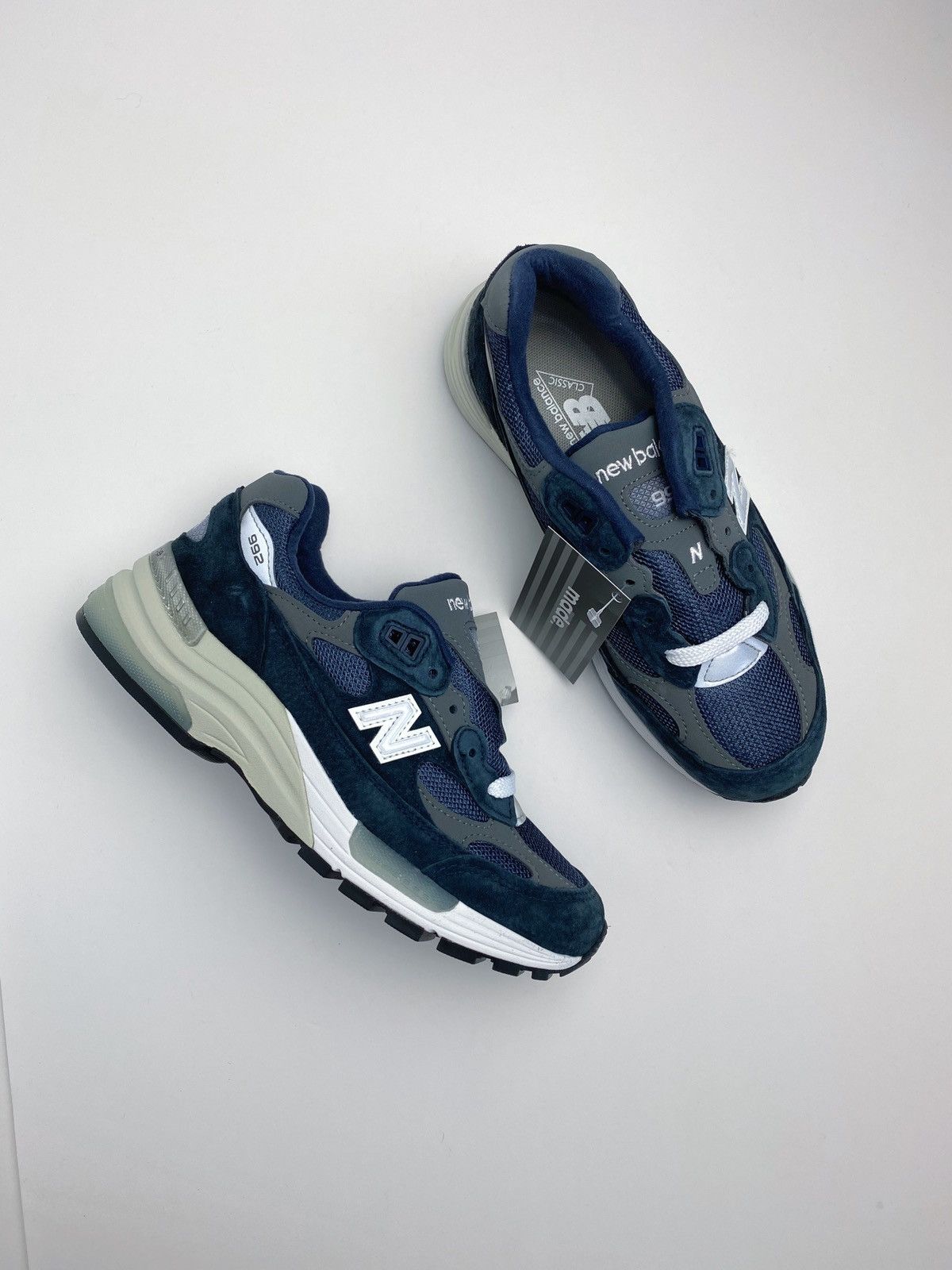 New Balance 992 Navy / Grey M992GG | Grailed