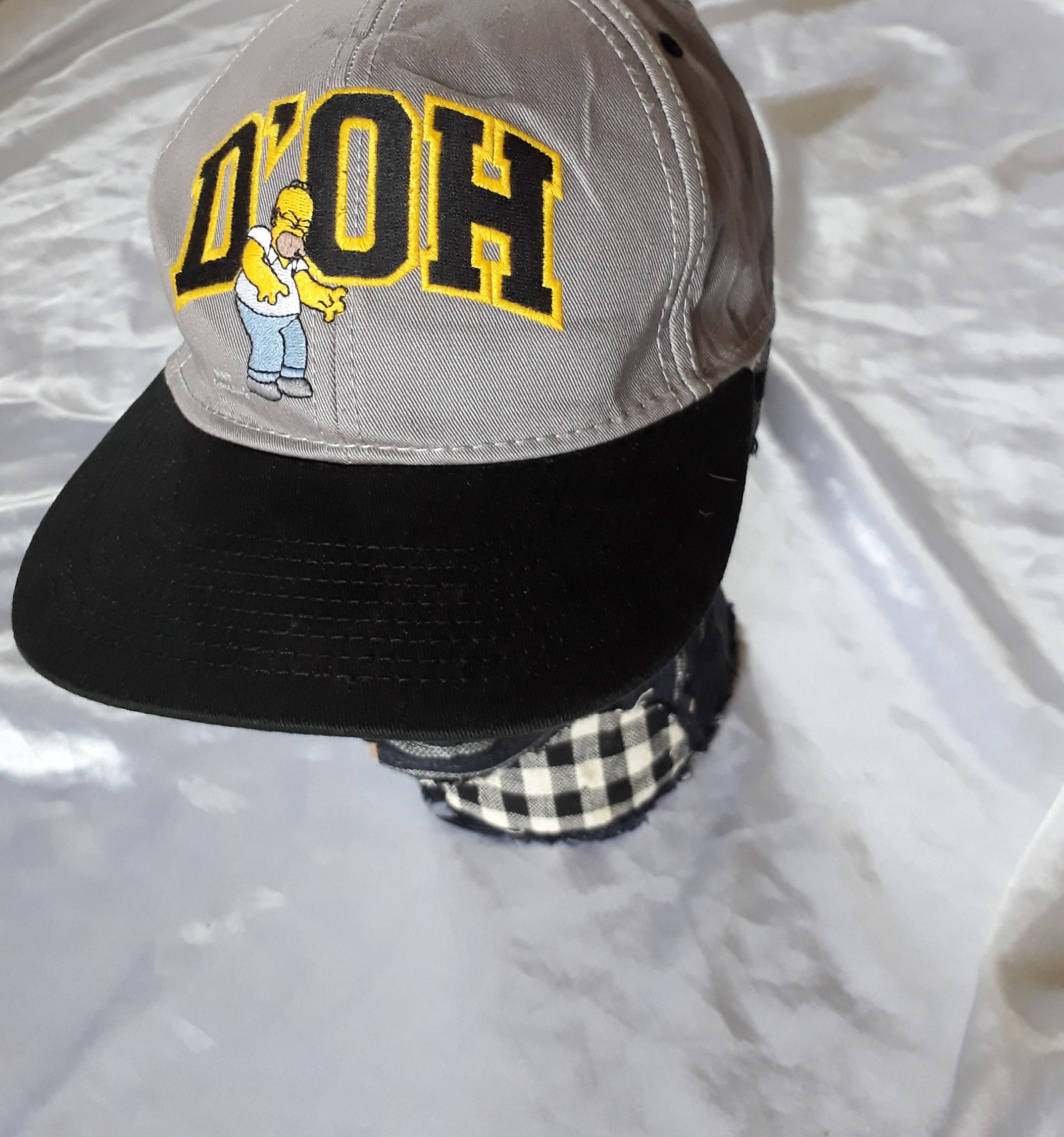 Cartoon Network × New Era × The Simpsons THE SIMPSONS GREY & BLACK ...