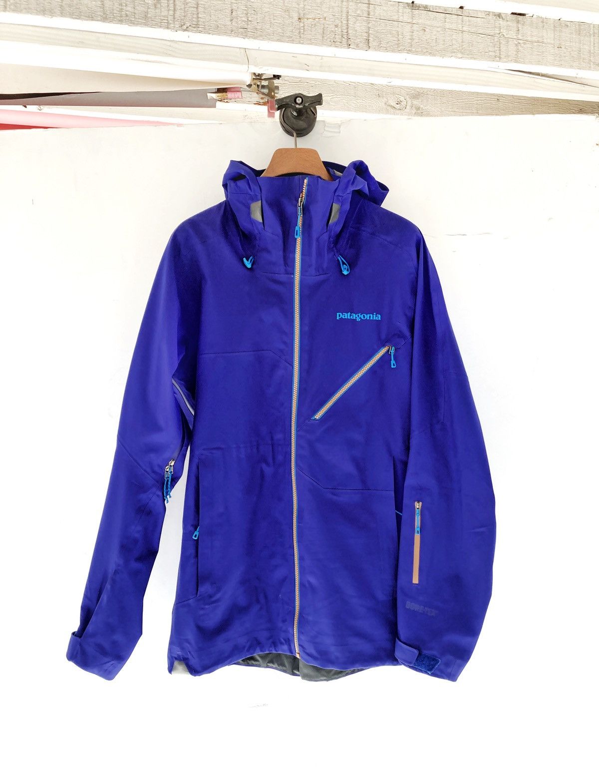 Patagonia Patagonia RECCO Snow Shell | Grailed