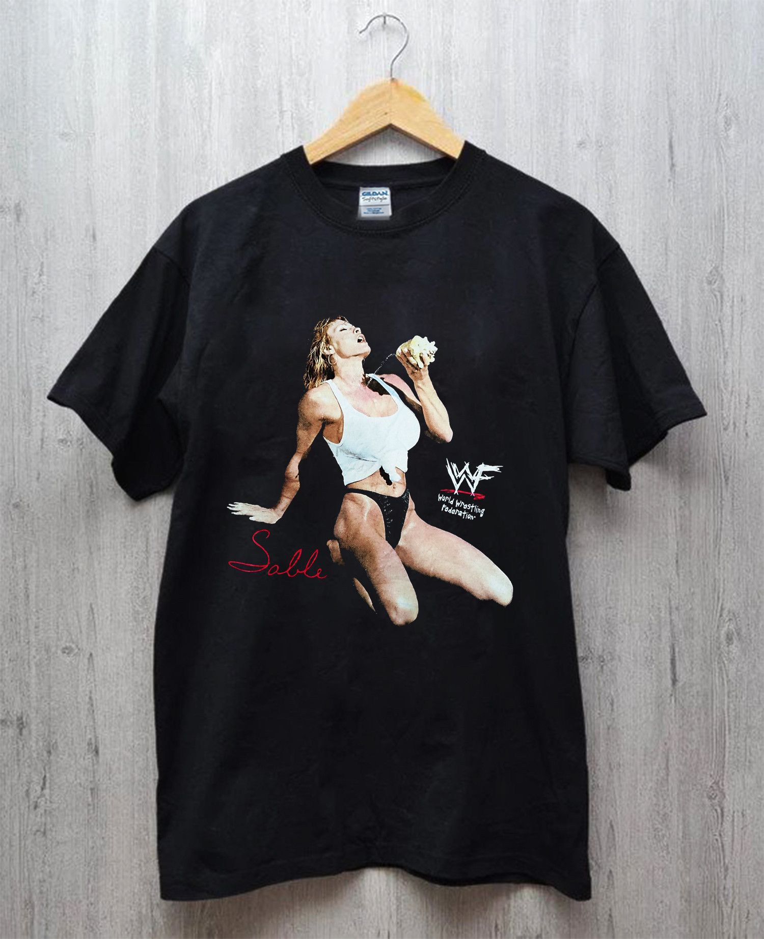 Gildan × Other × Wwf Vintage 1998 Sable Rena Mero wwf wwe Divas Sable T ...