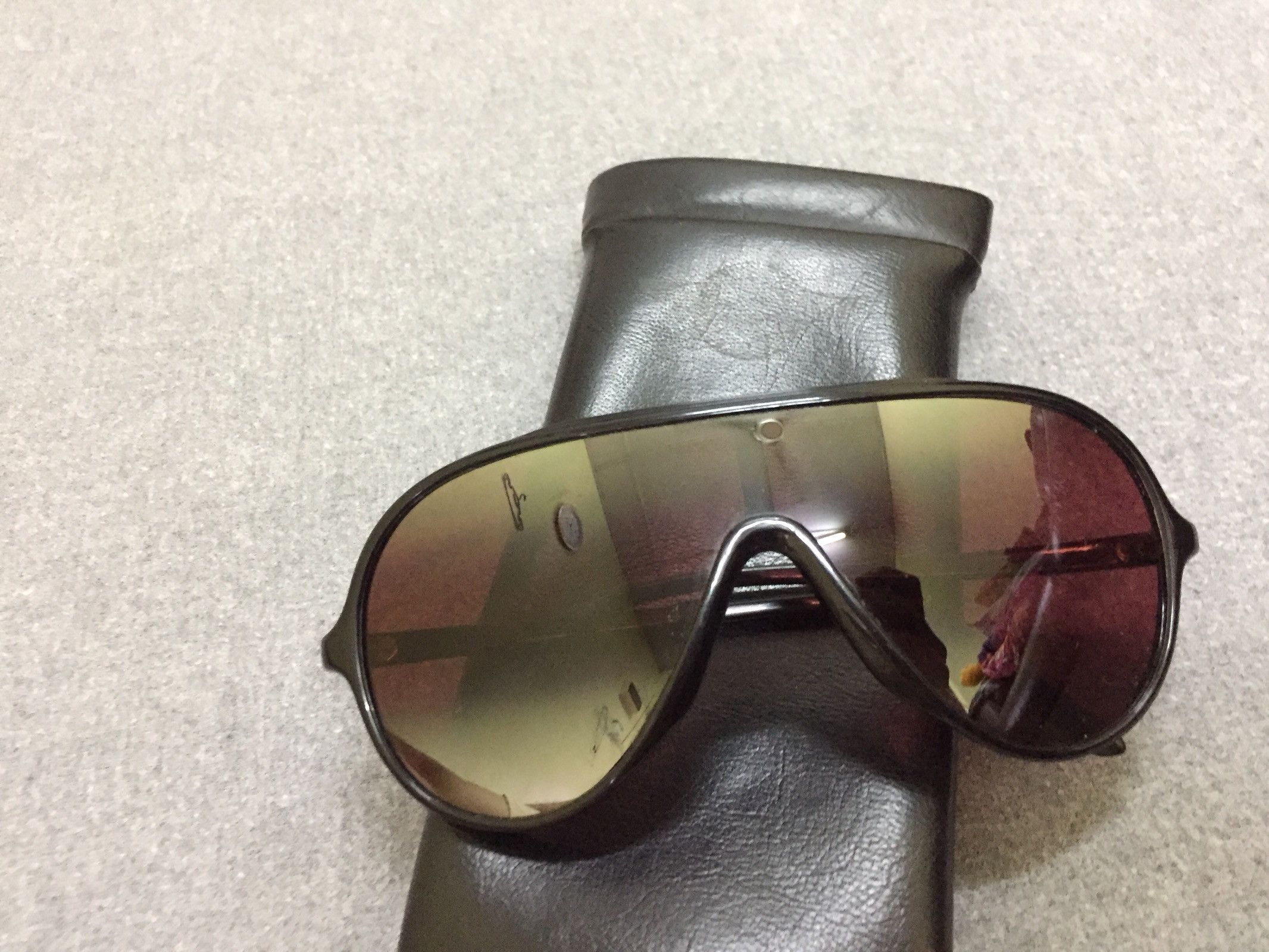 RayBan Vintage 80’s Ray Ban “Wings” Plastic frame Black Roses lens ...