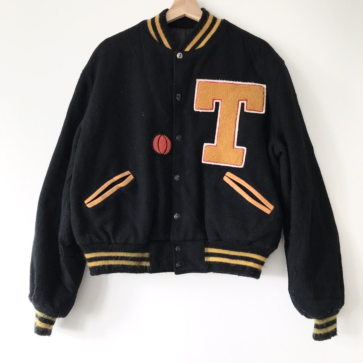 Vintage Authentic Vintage 1970s USA College Football Varsity Jacket ...