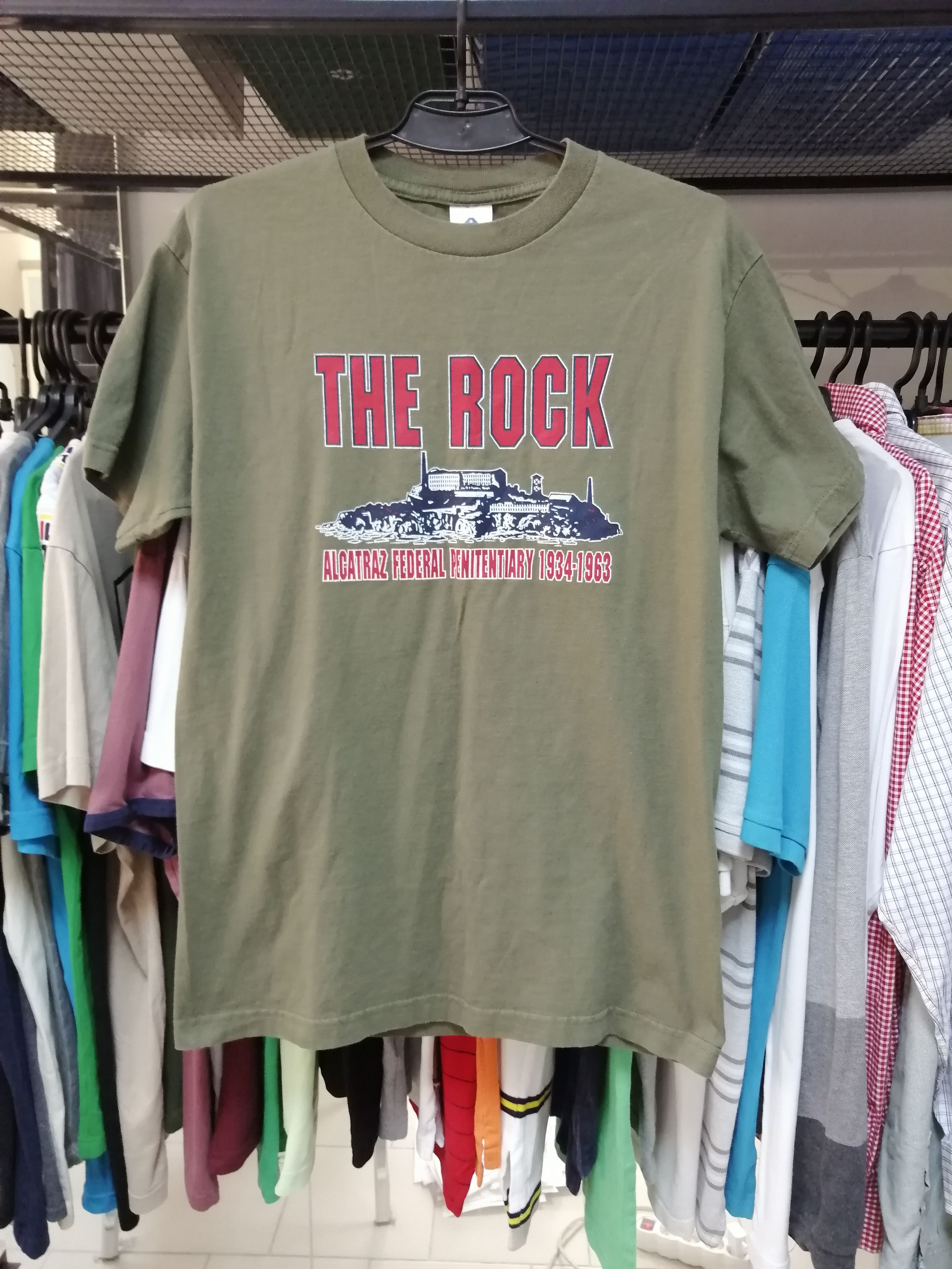 Japanese Brand × Vintage Alcatraz "The Rock" 90s tee | Grailed
