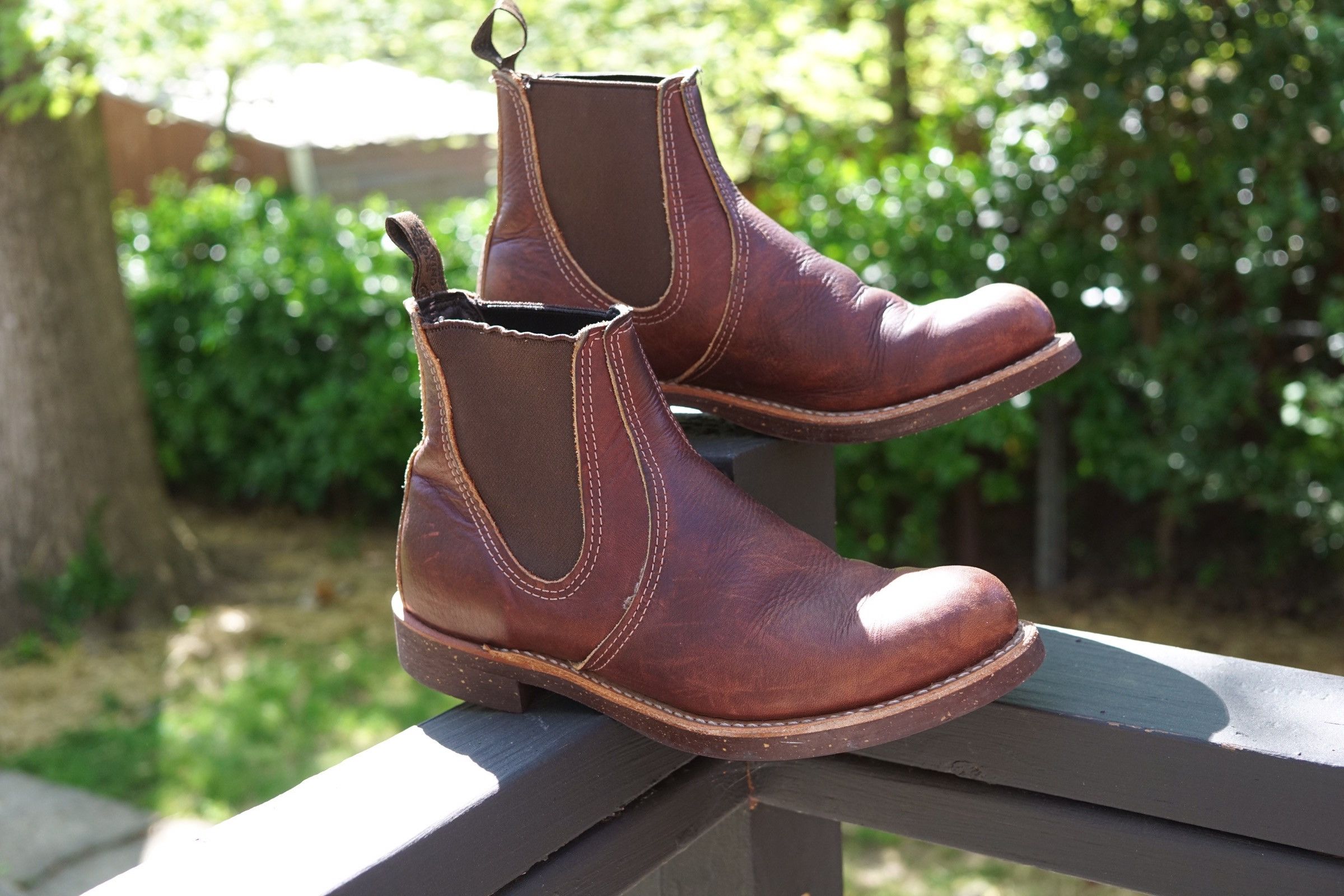 Red Wing 4526 | Chelsea Boots | Amber Harness | Grailed
