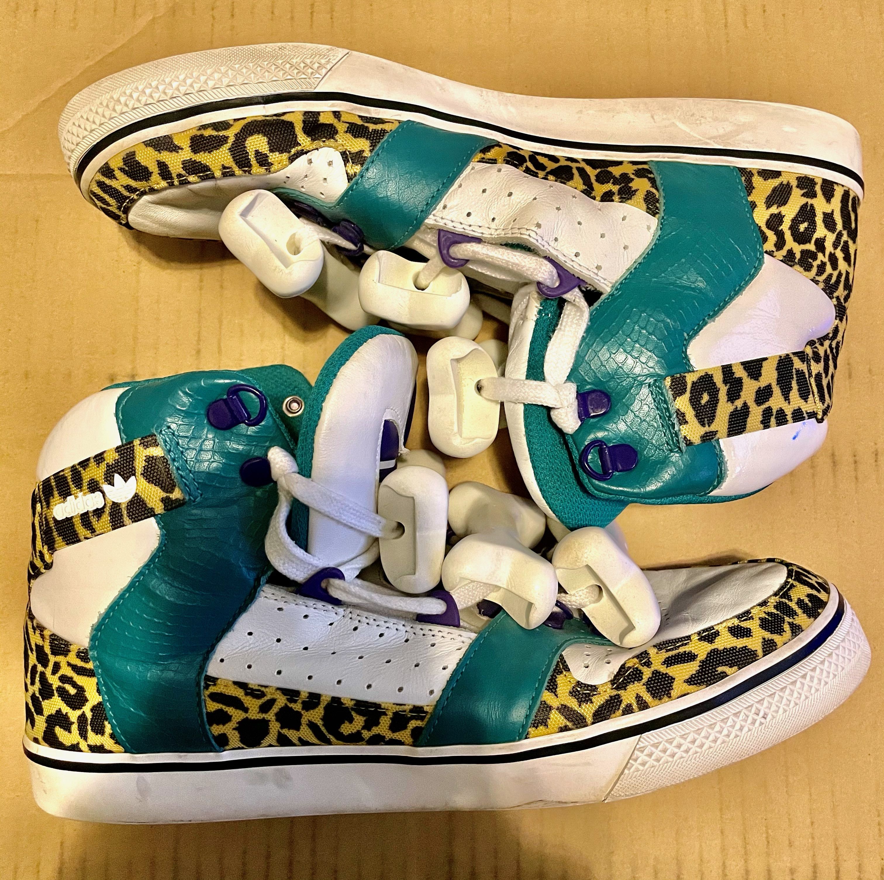 Adidas × Jeremy Scott JS Bones Jeremy Scott Flintstones | Grailed