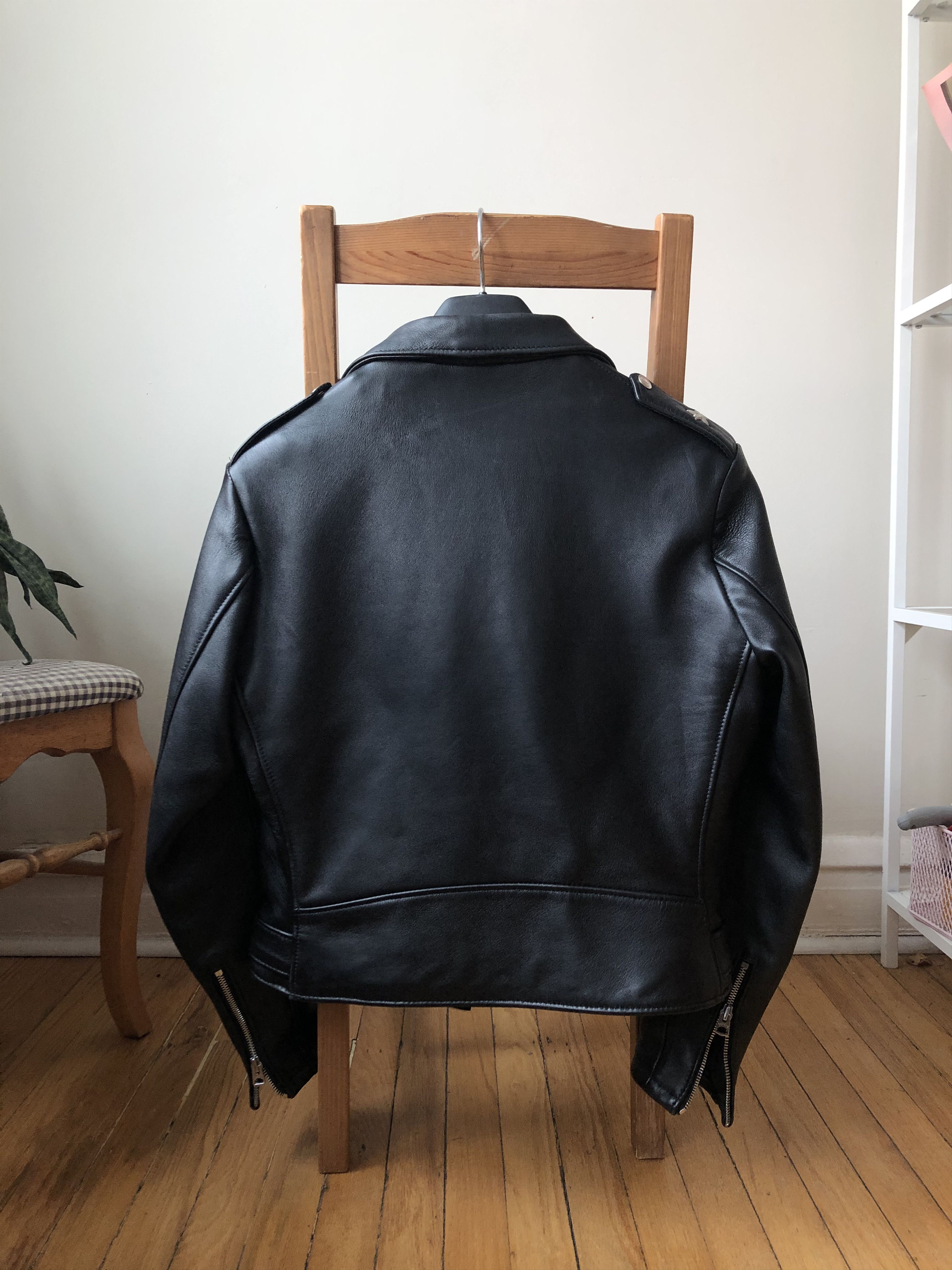 Schott Women’s Cropped Perfecto leather jacket | Grailed