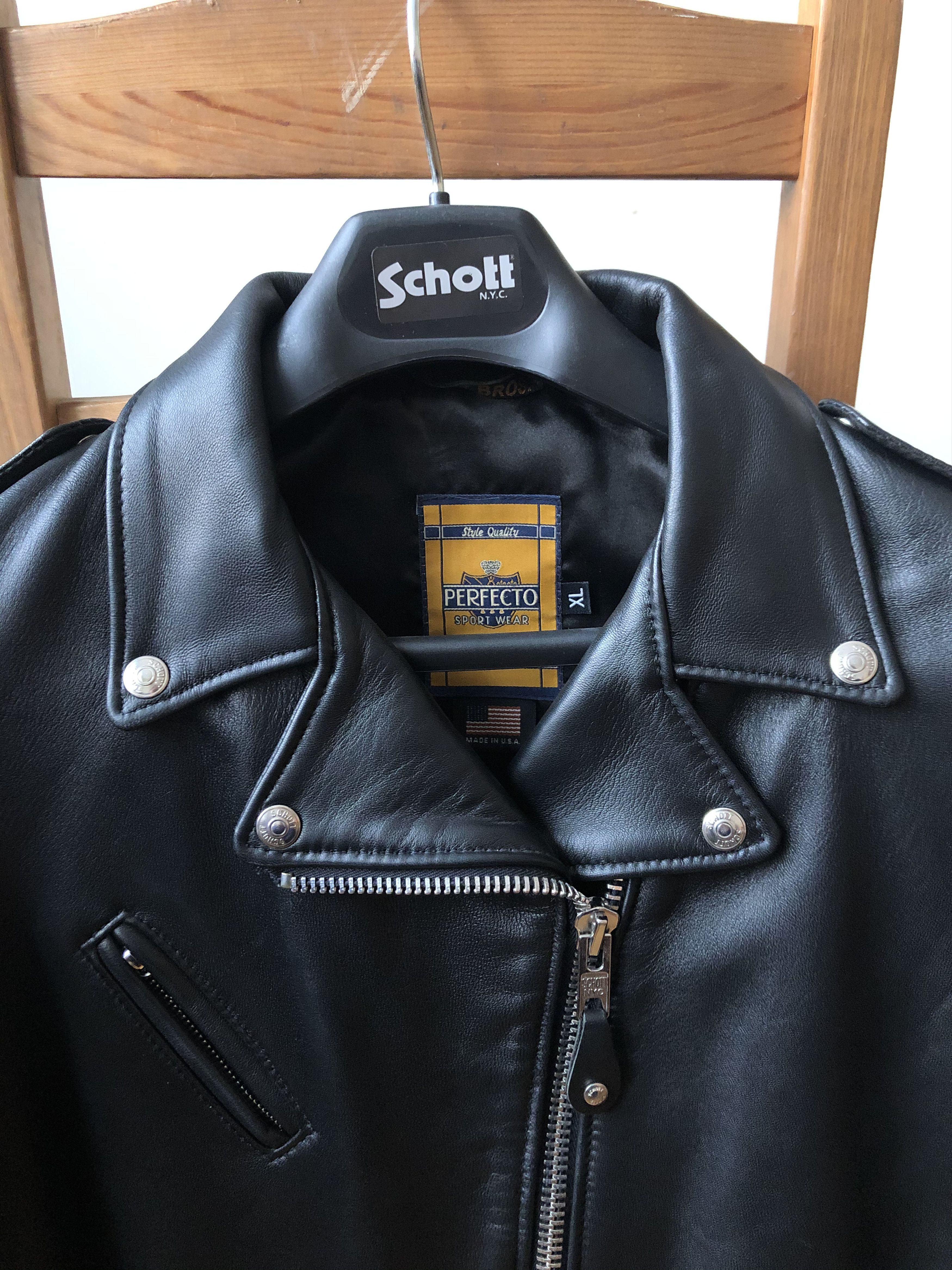 Schott Women’s Cropped Perfecto leather jacket | Grailed