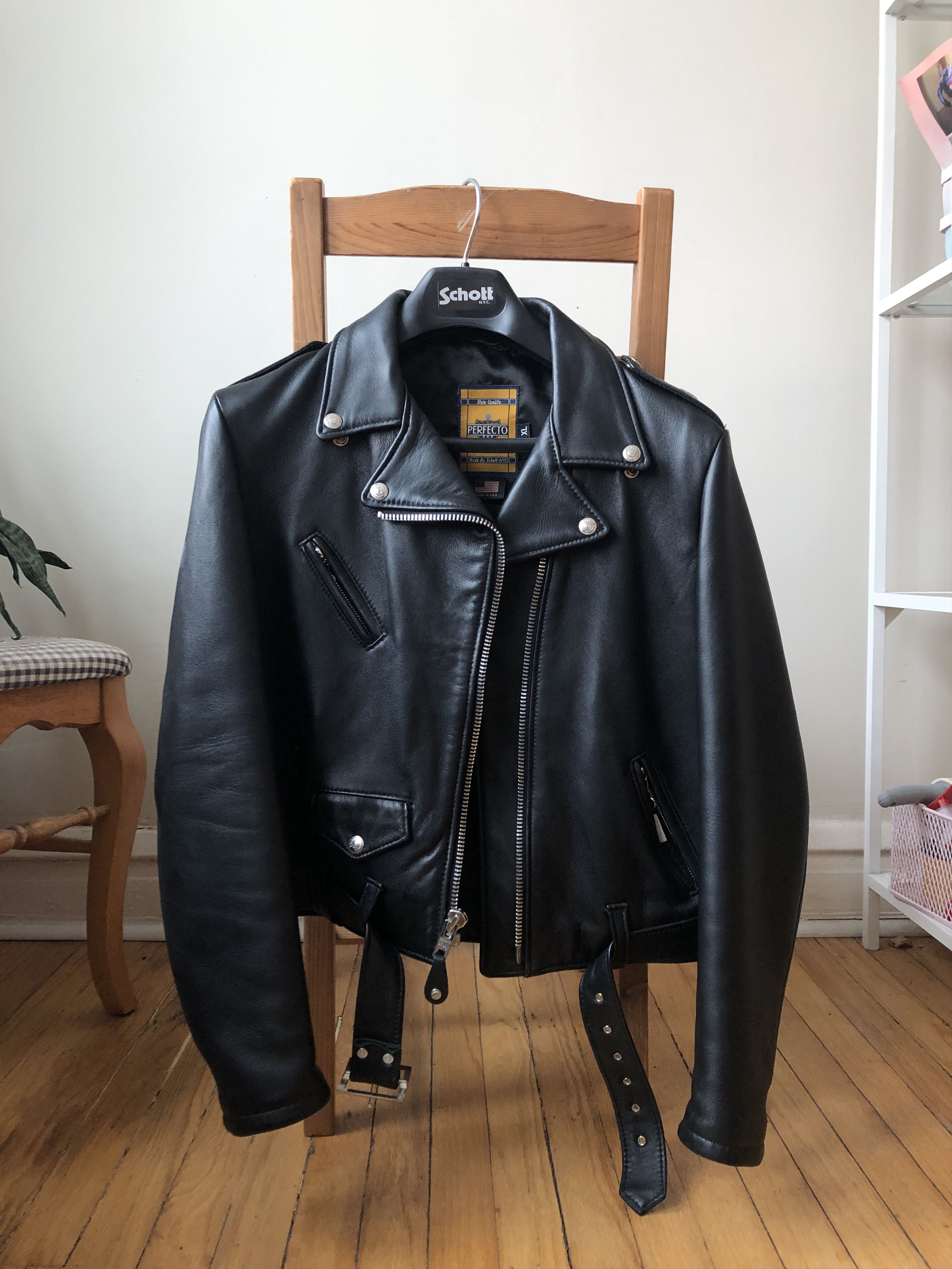 Schott Women’s Cropped Perfecto leather jacket | Grailed