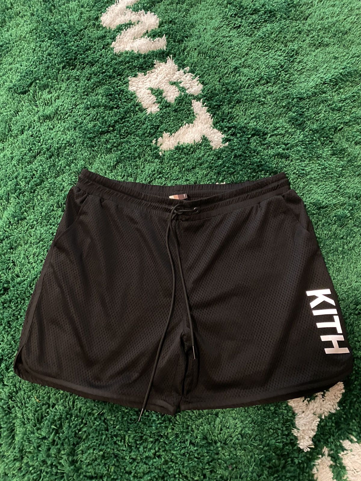 Kith Kith 3m Black Mesh Shorts | Grailed