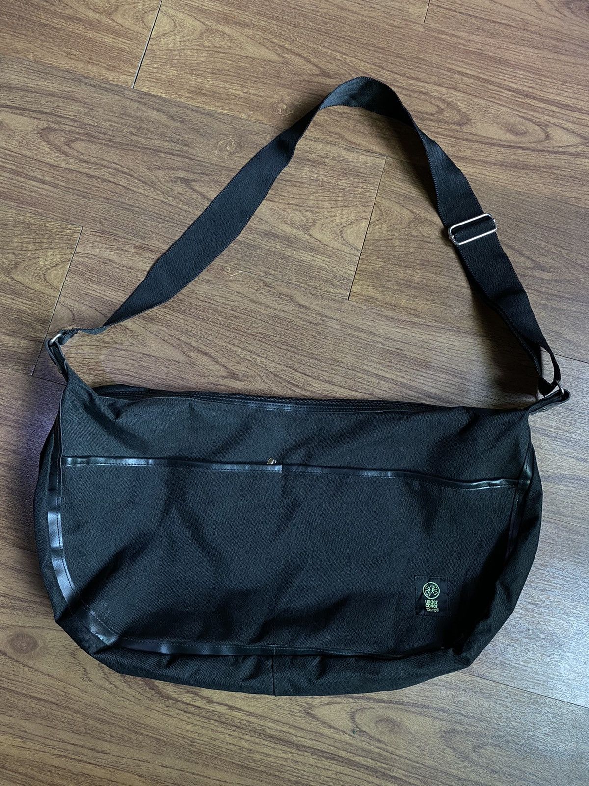 Undercover Undercover Chaotic Discord Messenger Bag | Grailed