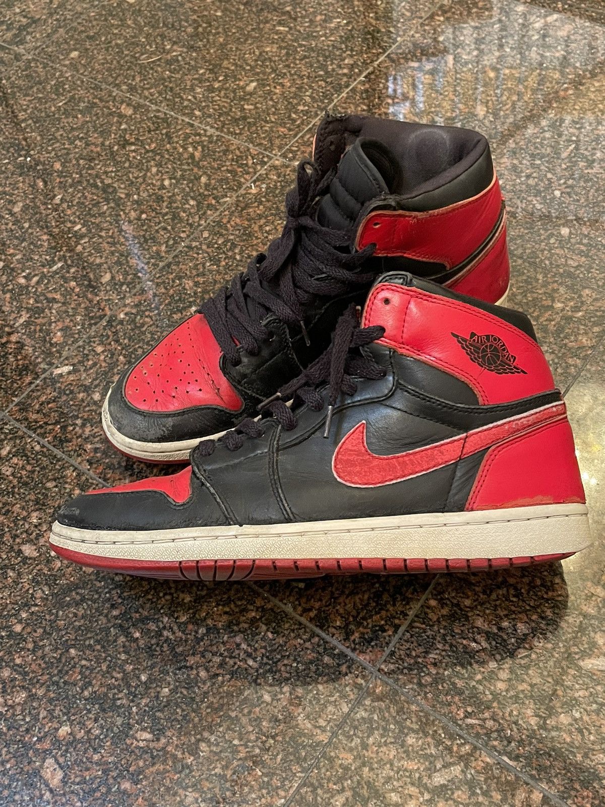 Nike Air Jordan 1 Retro 2001 Bred 2001 | Grailed