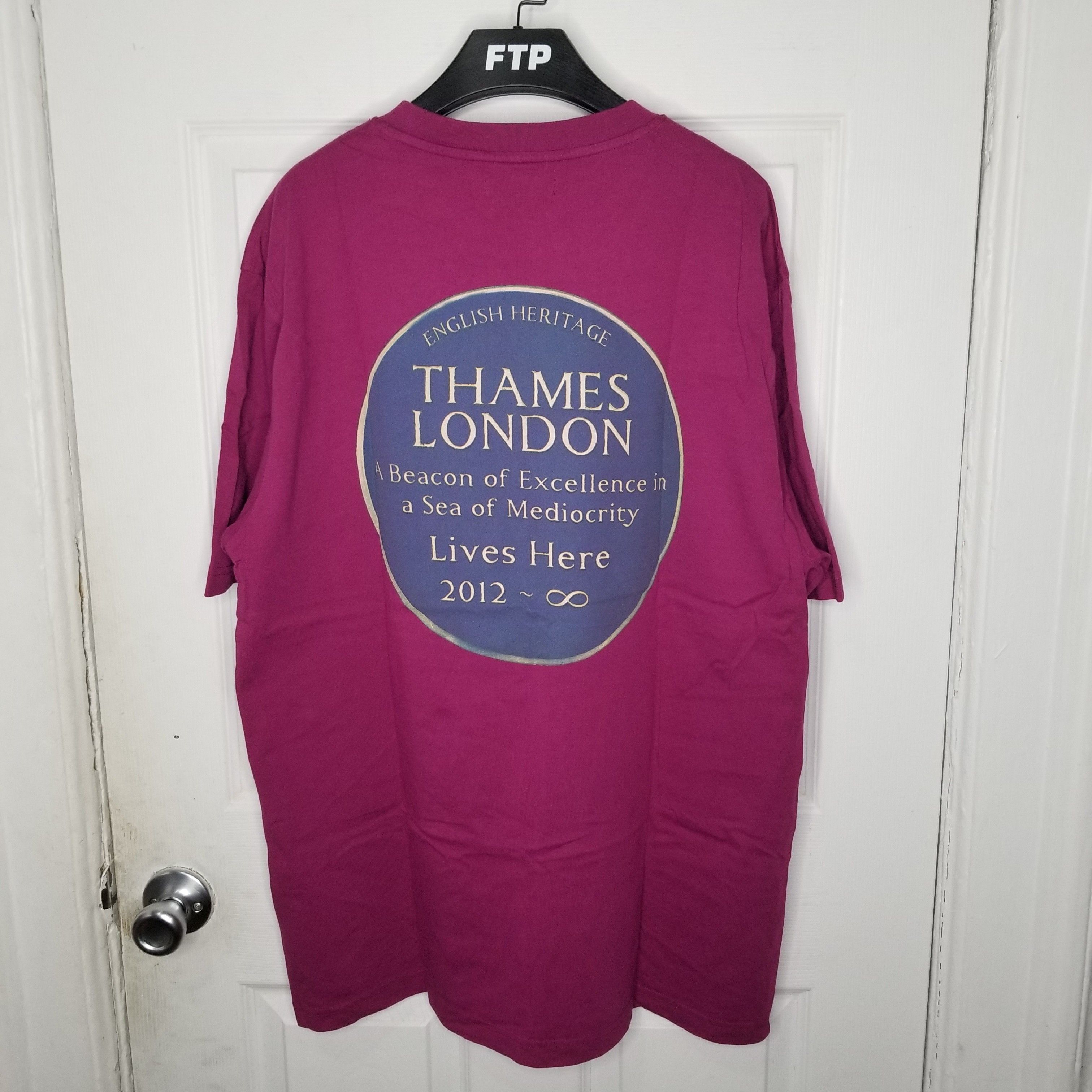 Thames Thames Infinity Plaque Logo T-shirt 🛹 | Grailed