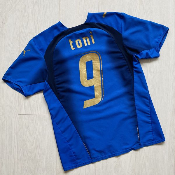 Vintage 2005 2006 | Luca Toni Italy | Puma Vintage World Cup Jersey ...