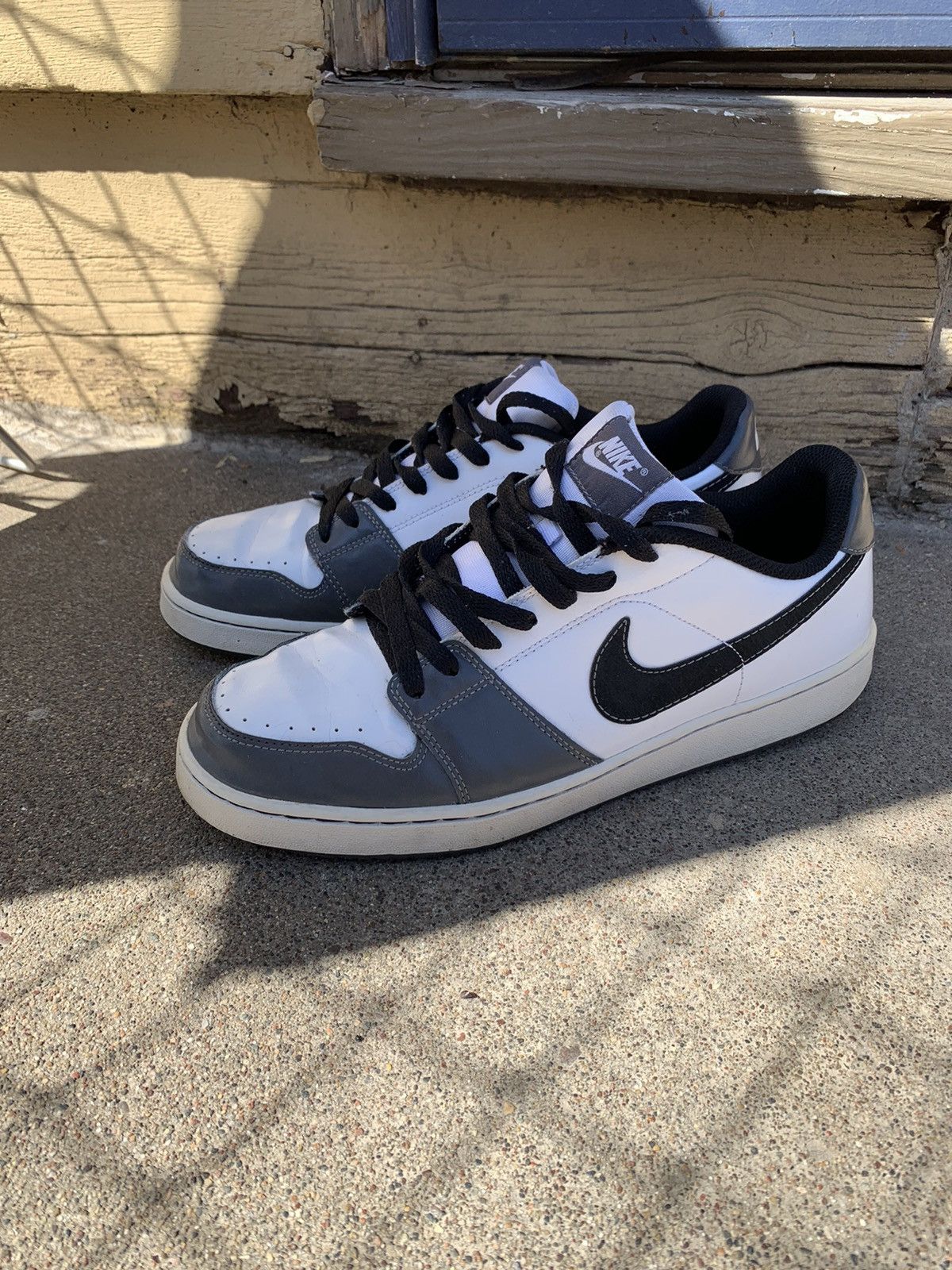 Nike Nike BackBoard White/Grey/Black | Grailed