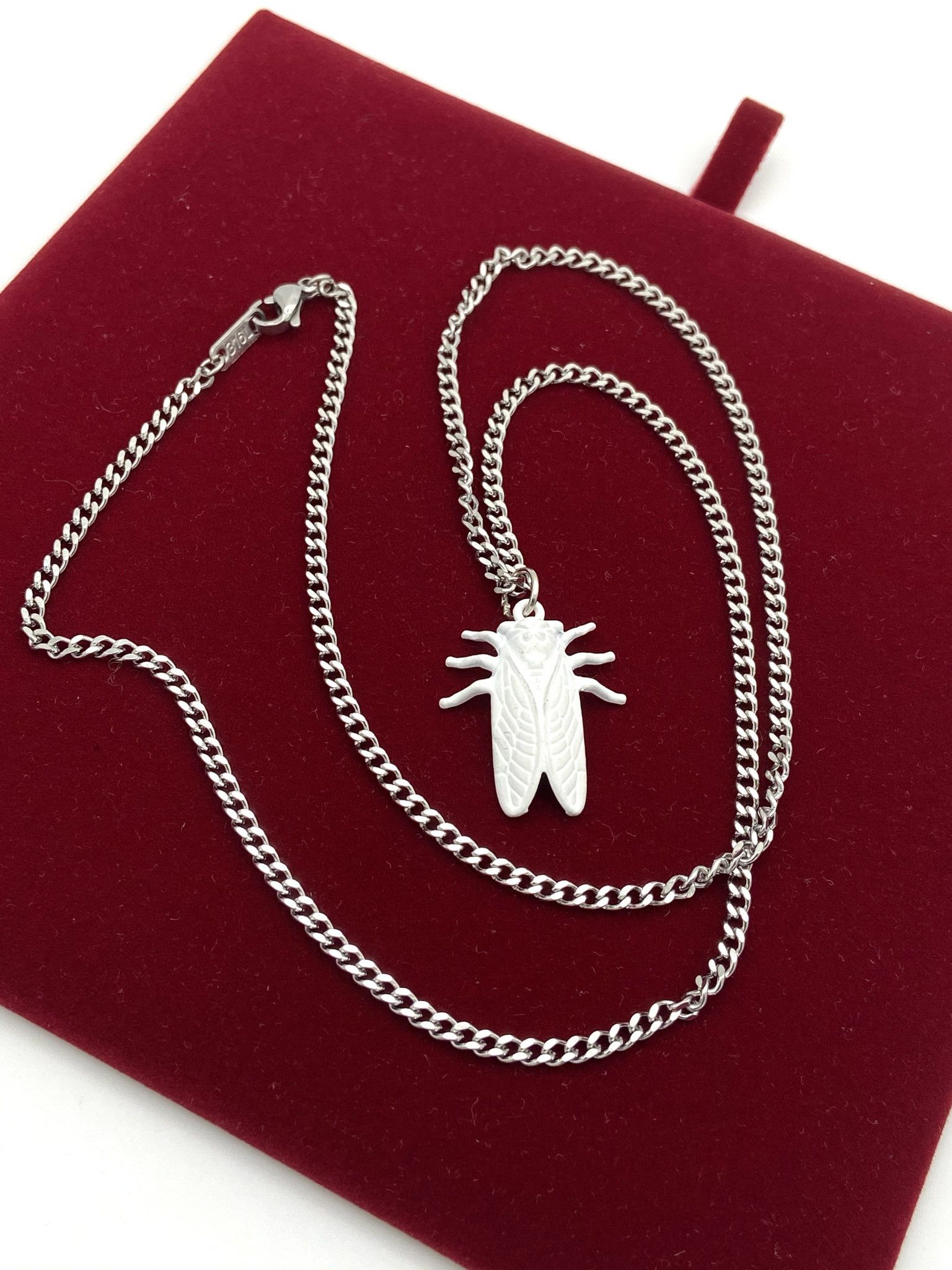 Chain Bug enamel necklace cuban link chain stainless steel | Grailed