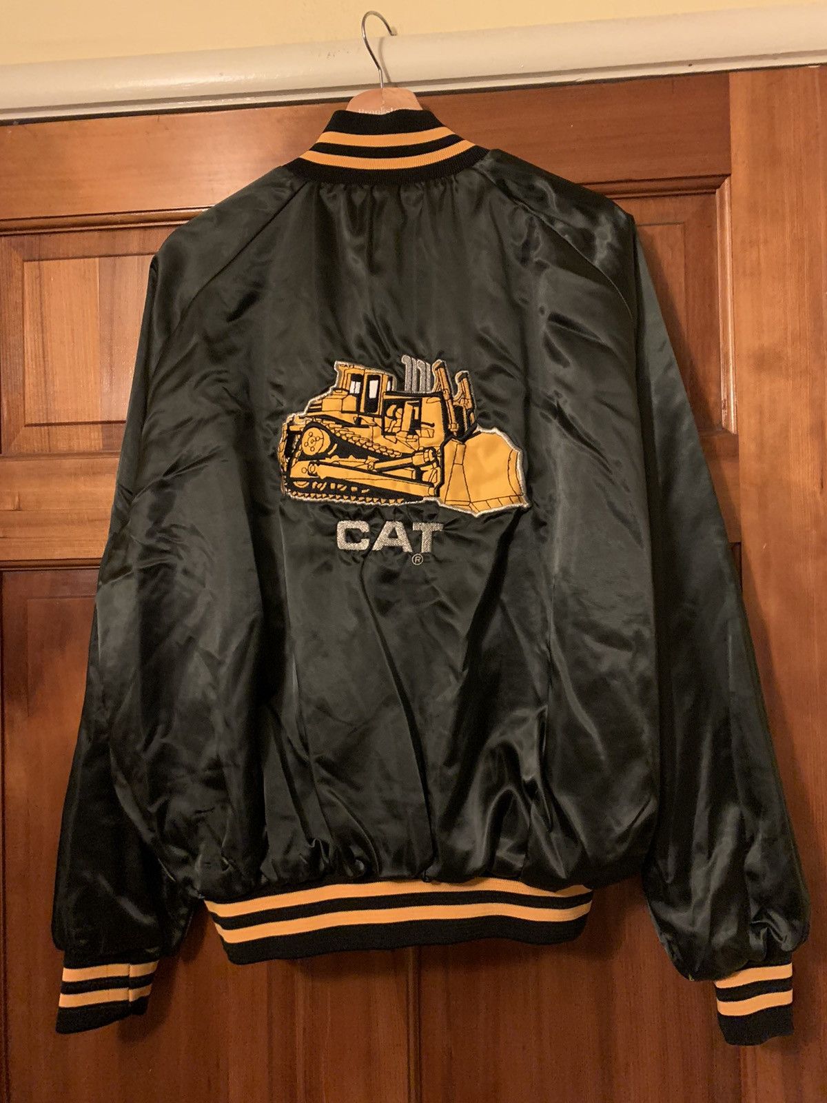 Vintage *RARE* Vintage CAT Tractor Embroidered Varsity Jacket - L-XL ...