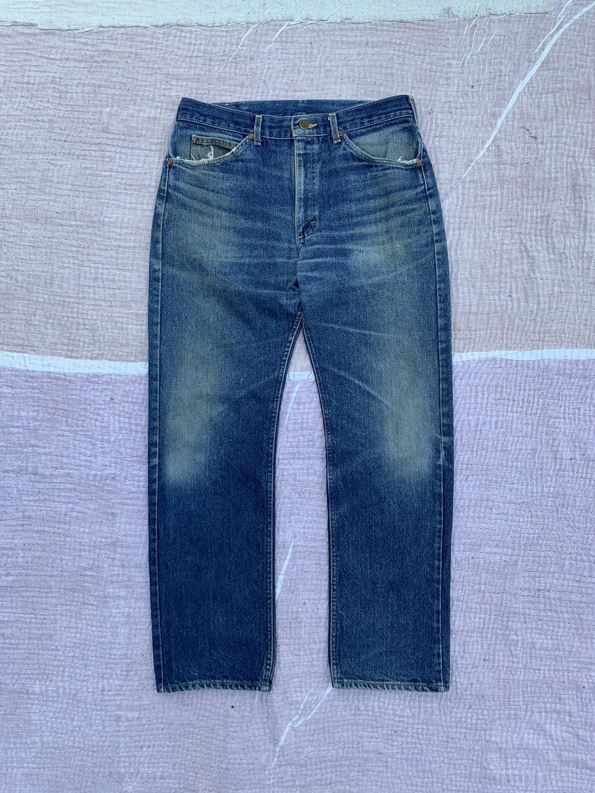 Vintage Lived In Jeans 32x30 | Grailed