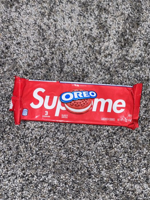 Supreme Oreo Cookies | Grailed