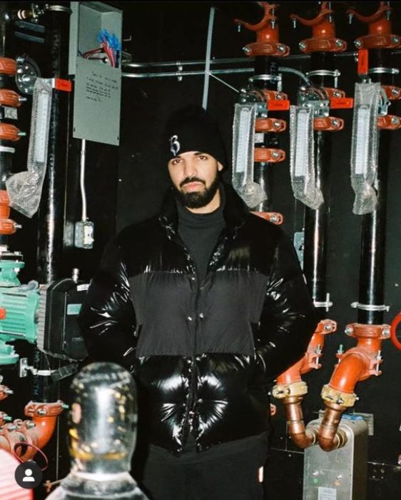 Moncler SEEN ON DRAKE Moncler Black Aynard Puffer Jacket Size 4 / L ...