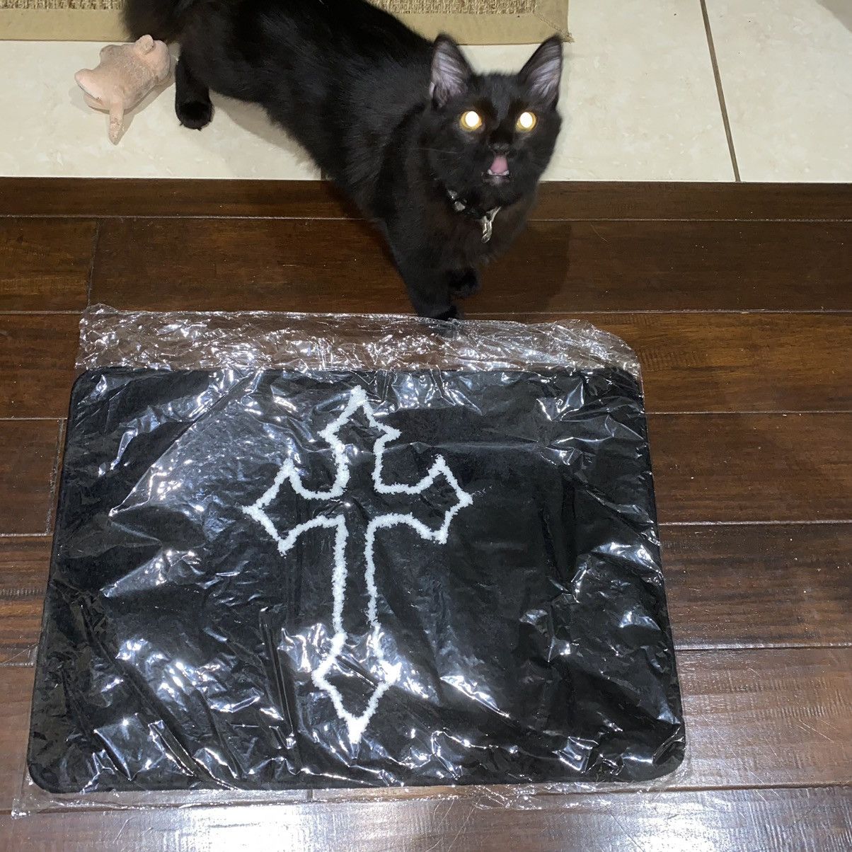 Playboi Carti Playboi Carti Whole Lotta Red Cross Rug | Grailed