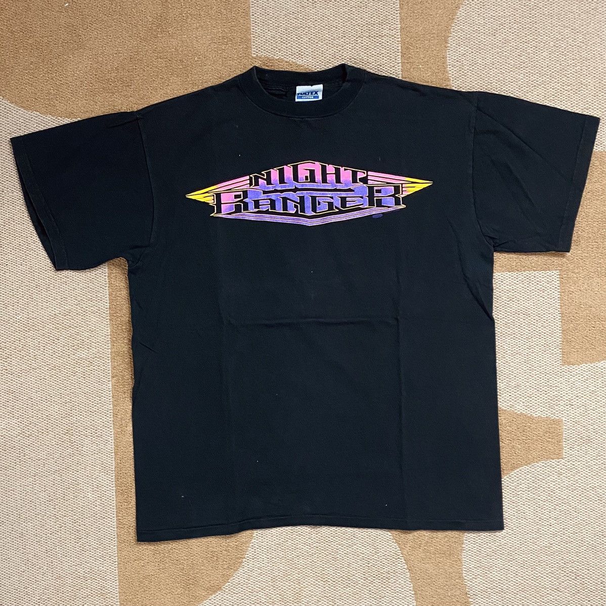 Vintage Vintage 1995 Night Rangers “Longest Day Tour” Band T-shirt ...