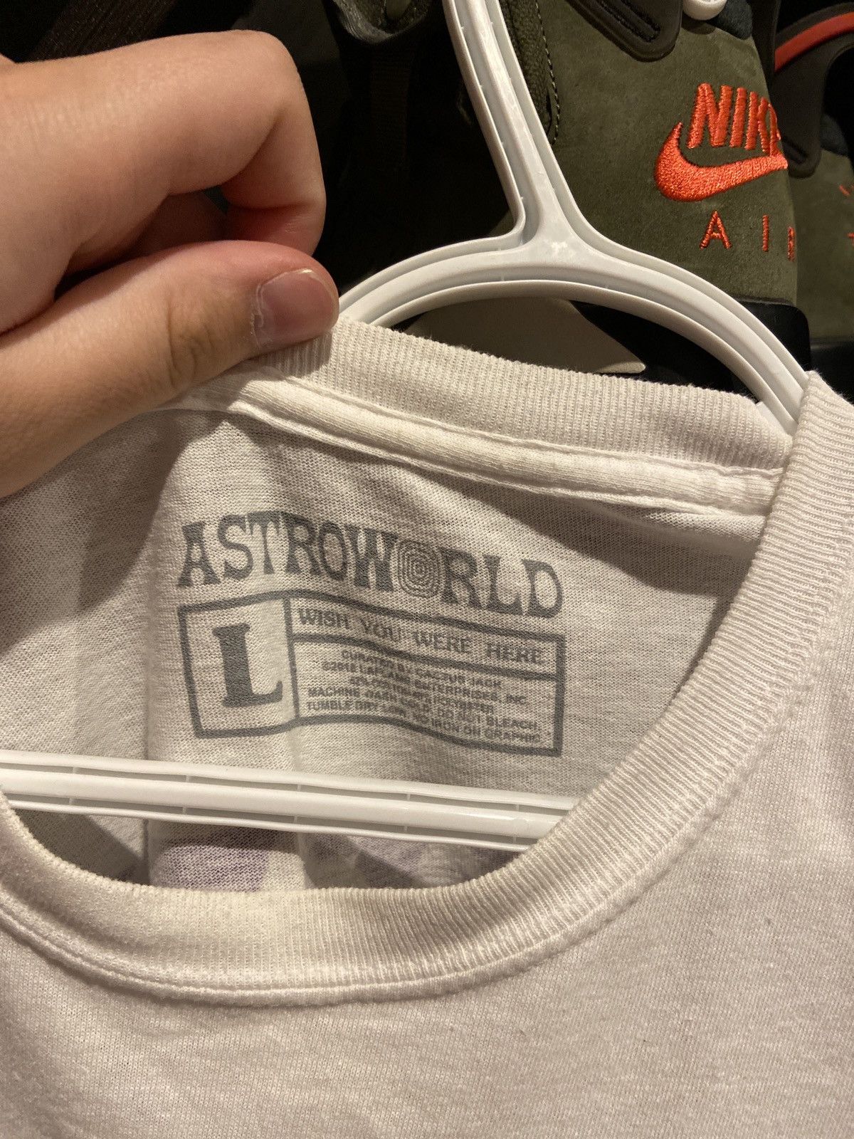 Travis Scott la exclusive tee | Grailed Travis Scott la exclusive tee | Grailed