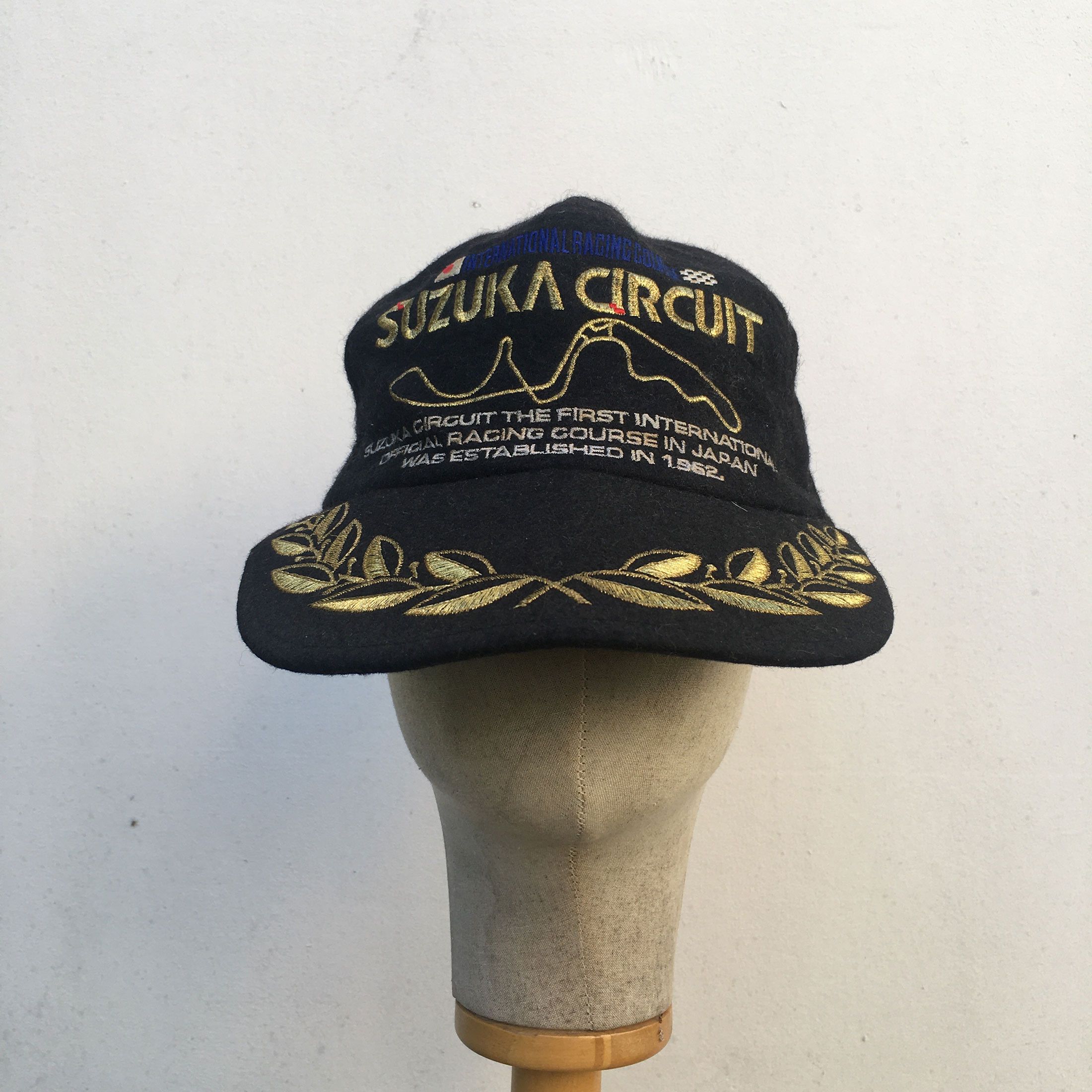 Japanese Brand × Sports Specialties × Streetwear Vintage Suzuka Circuit ...