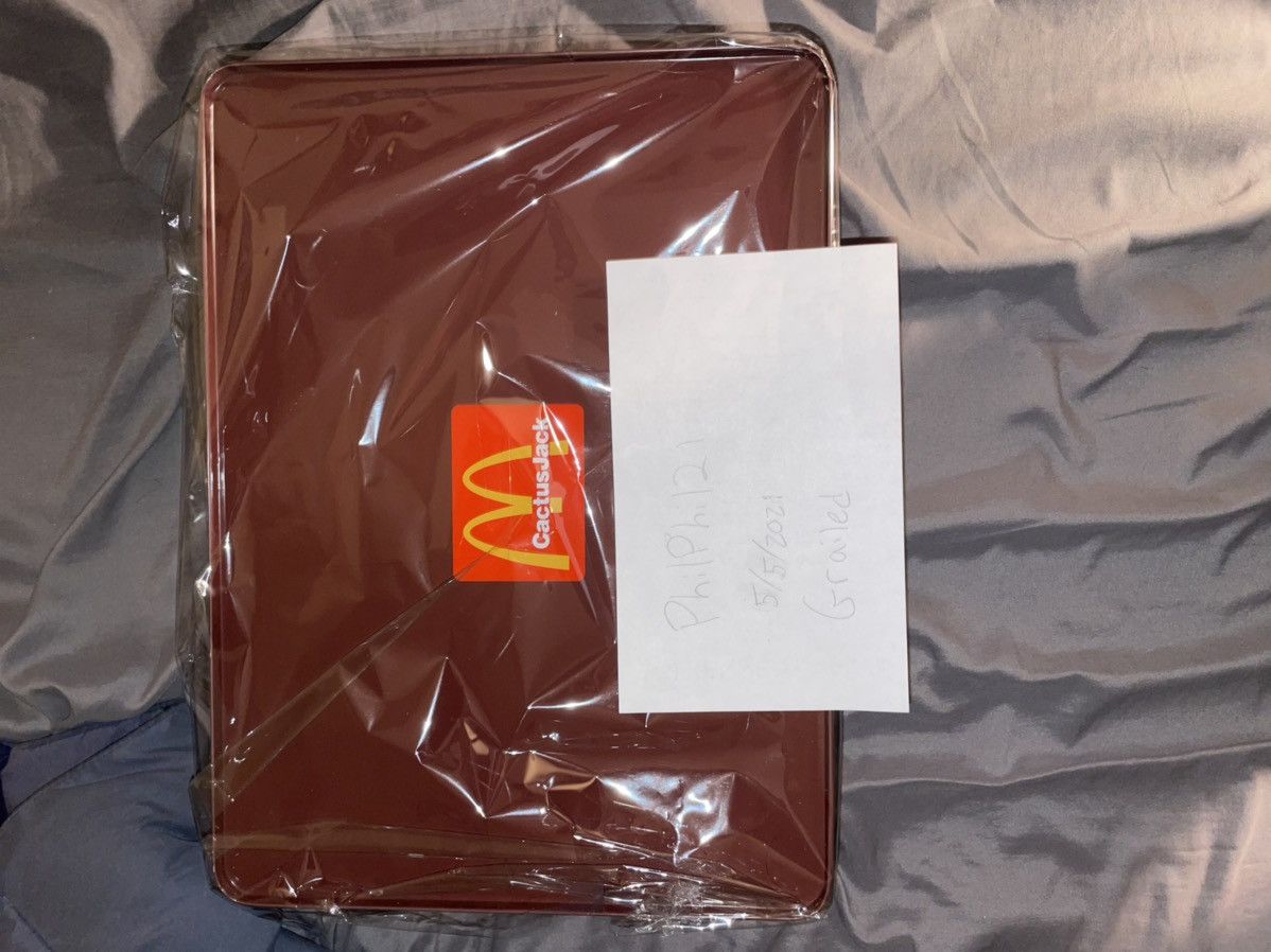 Travis Scott Travis Scott x McDonalds Cactus Jack Vintage Metal Lunch ...
