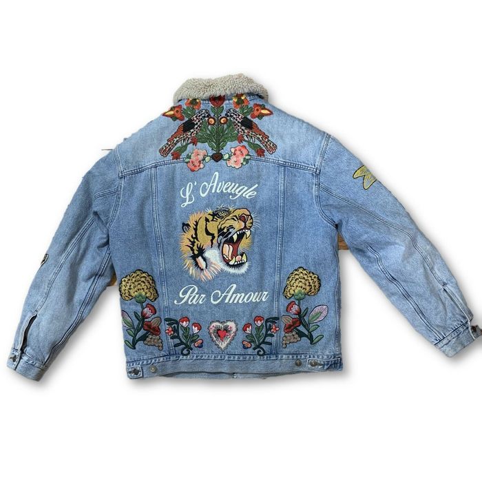 Gucci Tiger Embroidered Denim Jacket with Shearling Trim | Grailed