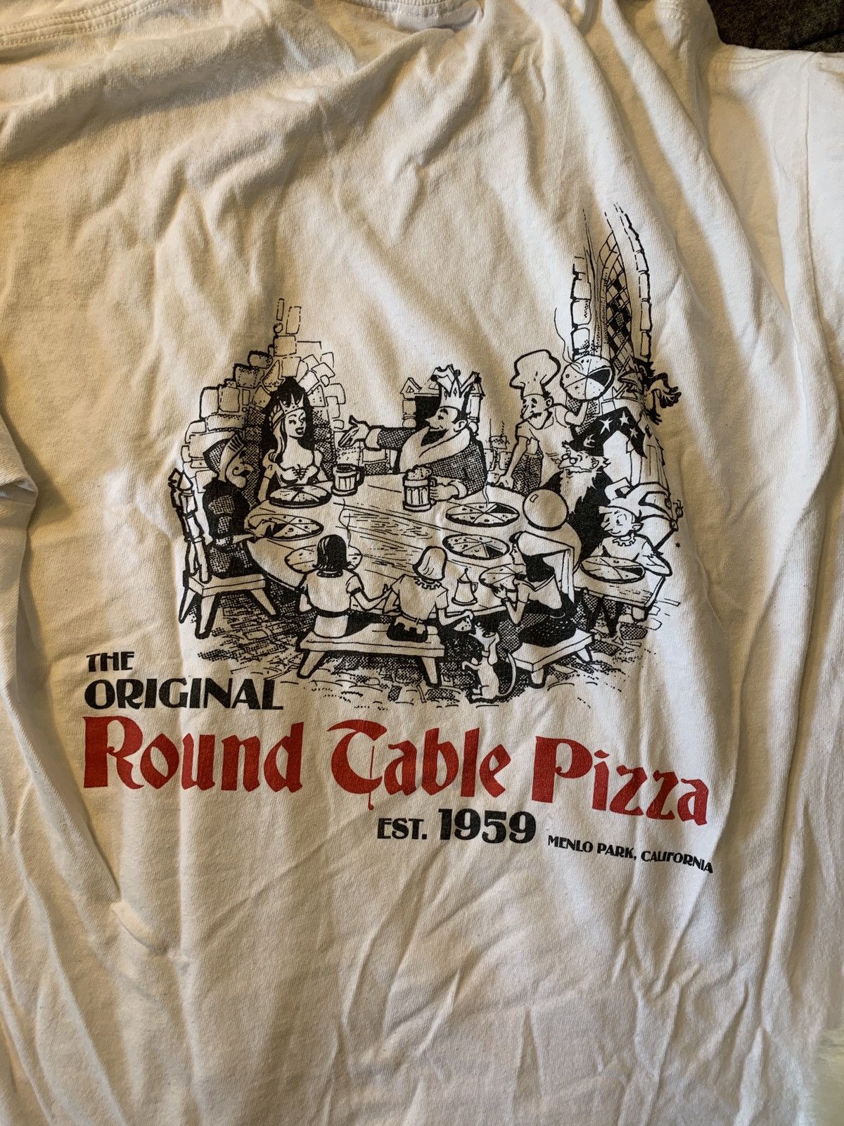 Vintage Round table pizza | Grailed