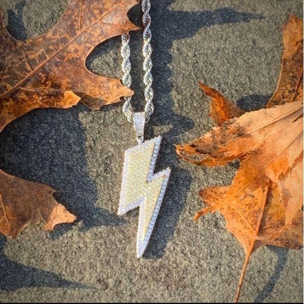 Jewelry × Streetwear Lightning Bolt Pendant | Rope Cuban Chain Figaro ...