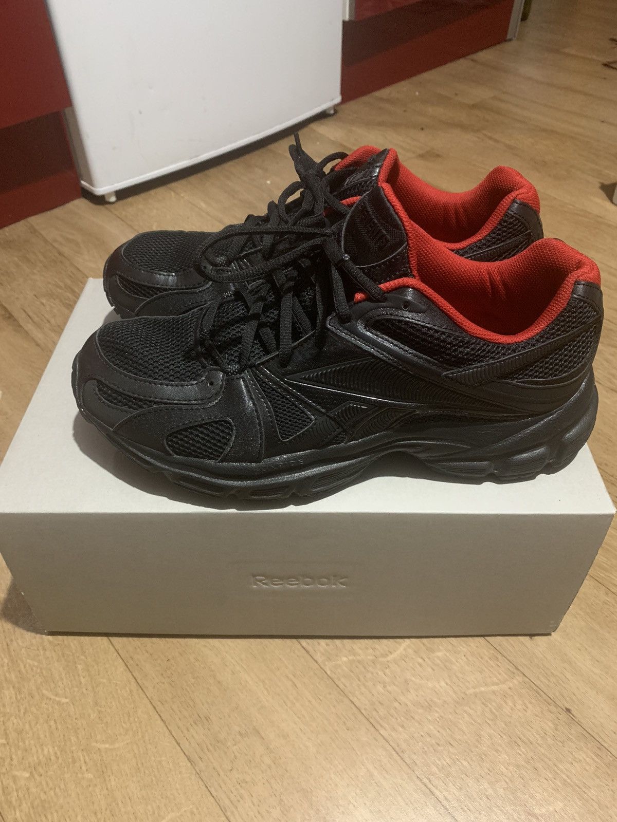 Reebok Reebok x Vetements Spike Runner 200 Black | Grailed