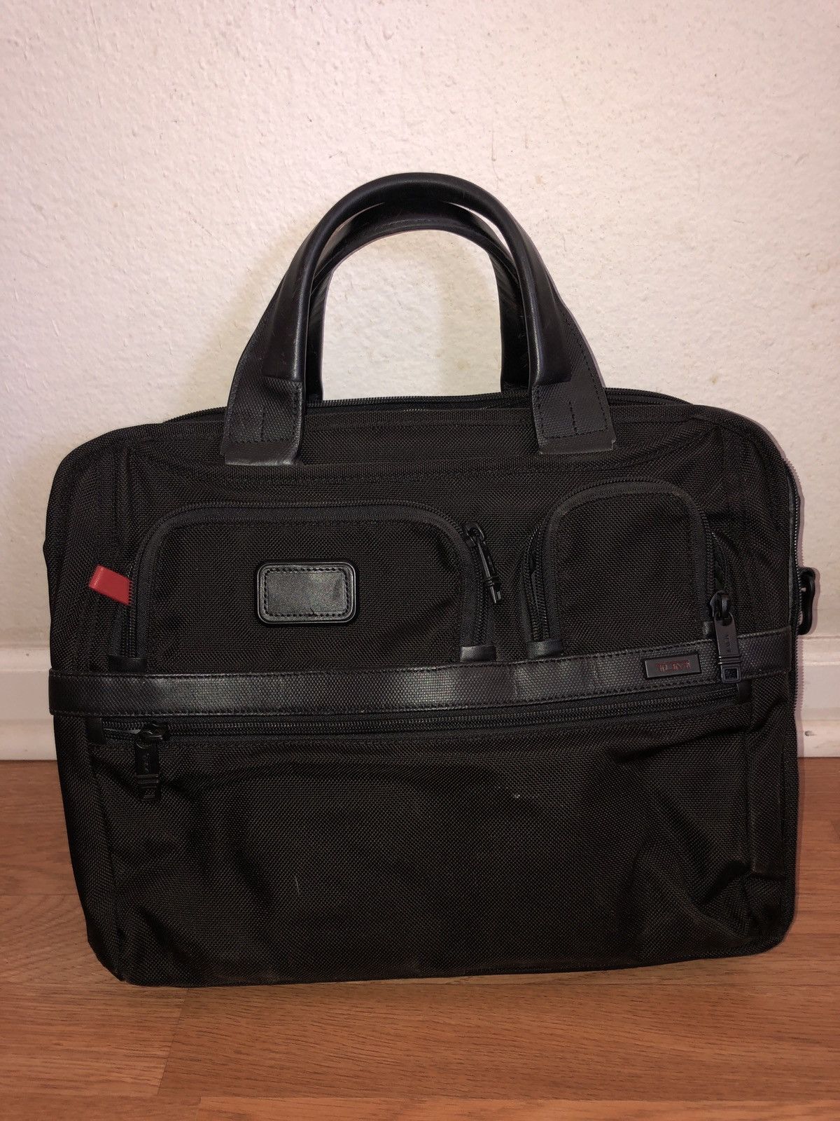 Tumi Tumi Compact Large Screen Laptop Brief | Grailed