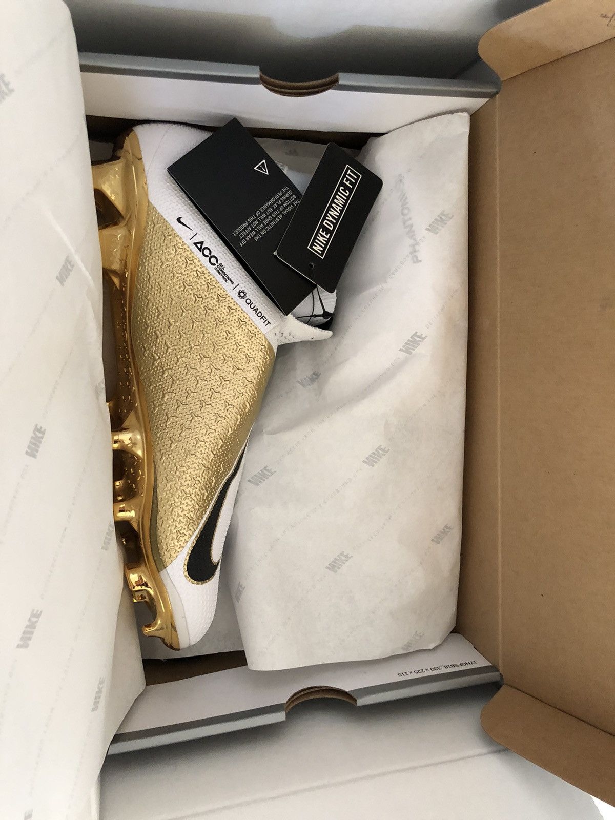 Nike Phantom VSN Gold Elite DF FG White | Black-Matallic Gold | Grailed
