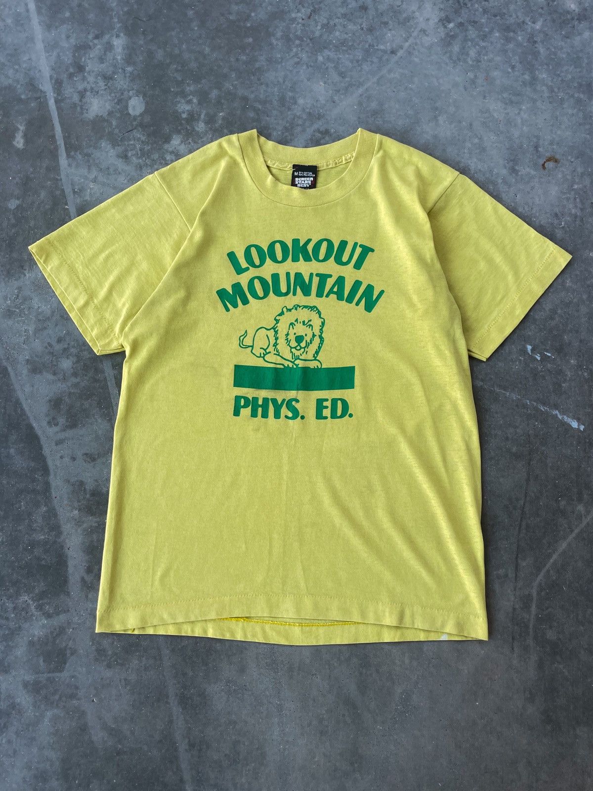 Streetwear × Vintage Vintage 80’s Lookout Mountain Phys Ed T-shirt ...