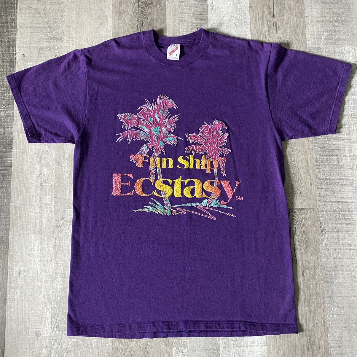 Vintage Fun Ship Ecstasy 90s Colorful Puff Print Cruise Travel Tee ...
