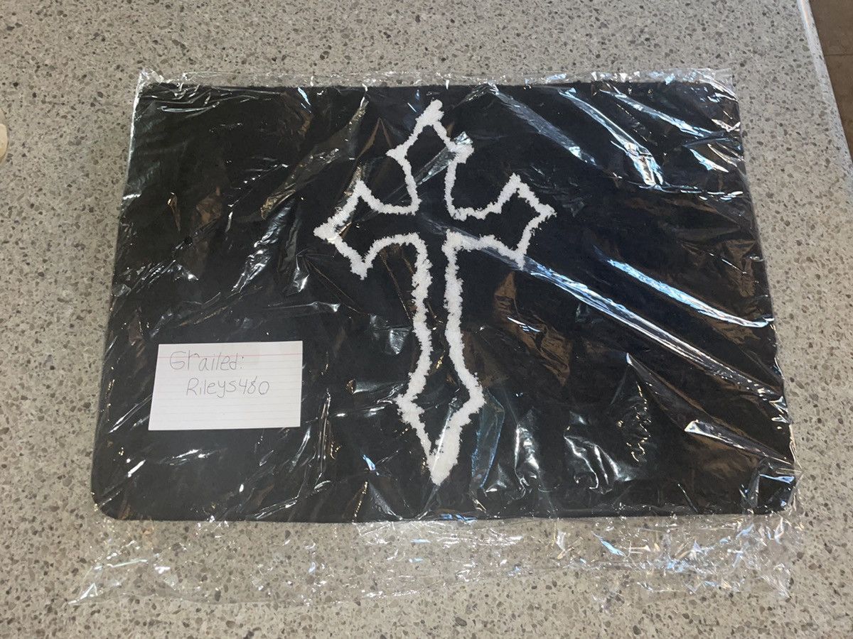 Playboi Carti Playboi Carti WholeLottaRed Cross Rug | Grailed