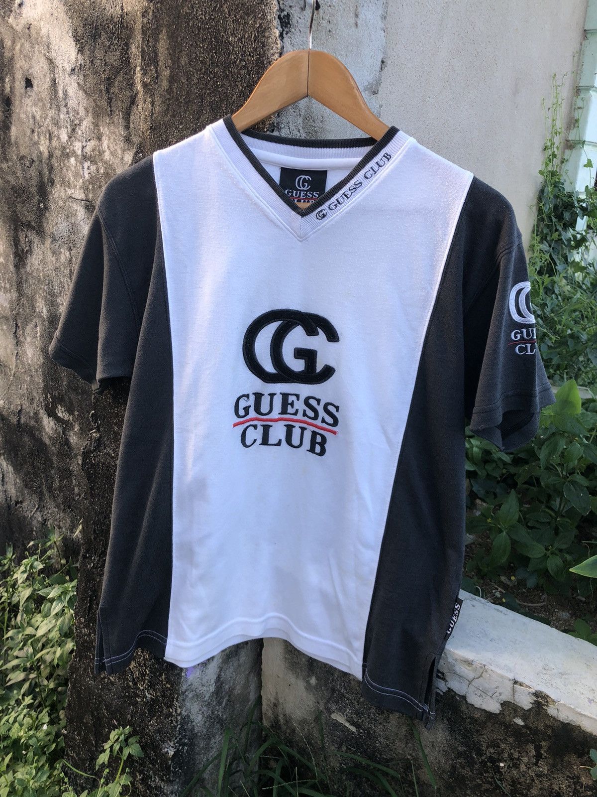 Guess × Streetwear × Vintage Vintage Guess Club Big Logo Embroidery ...