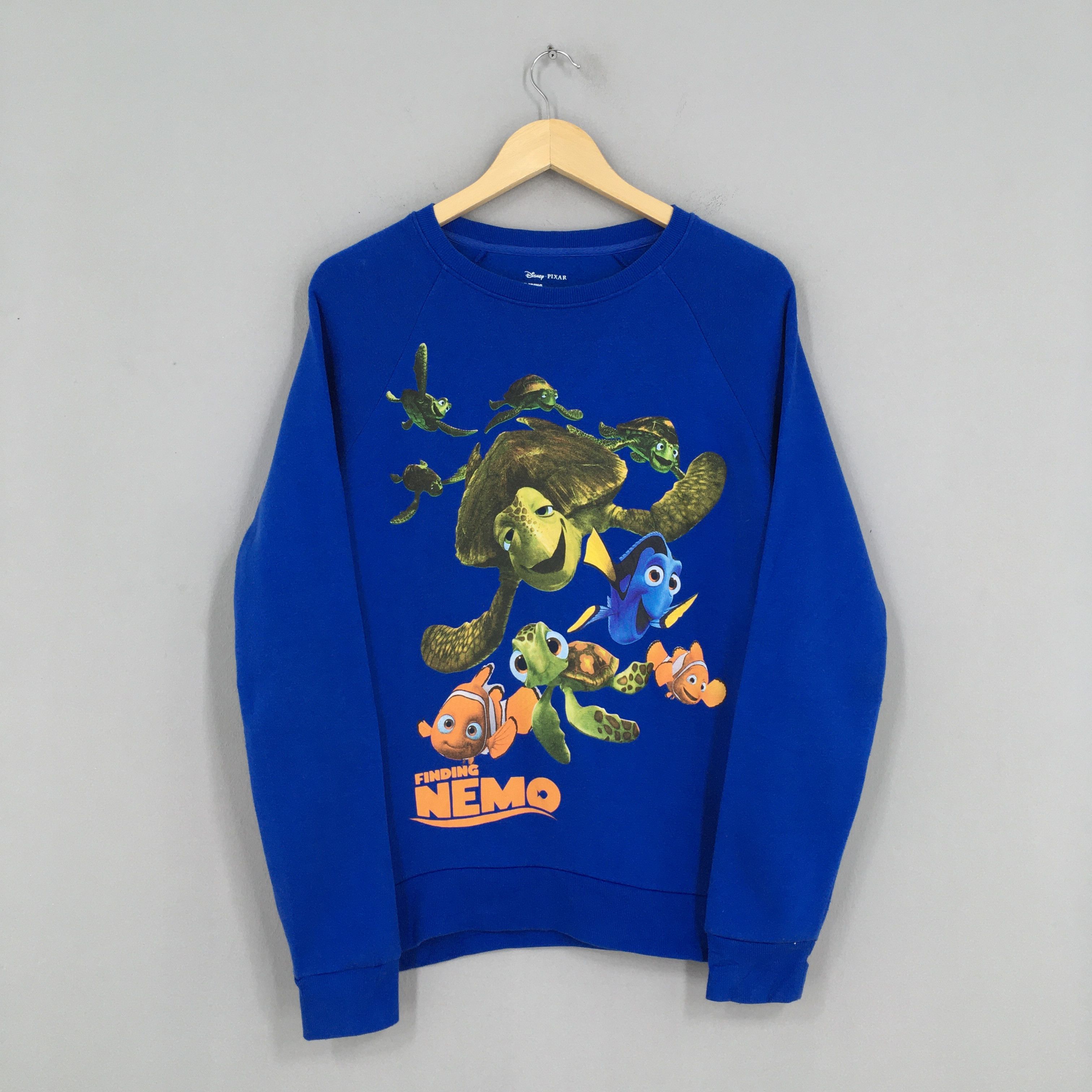 Disney × Vintage Finding Nemo Cartoon Disney Sweatshirts Small | Grailed