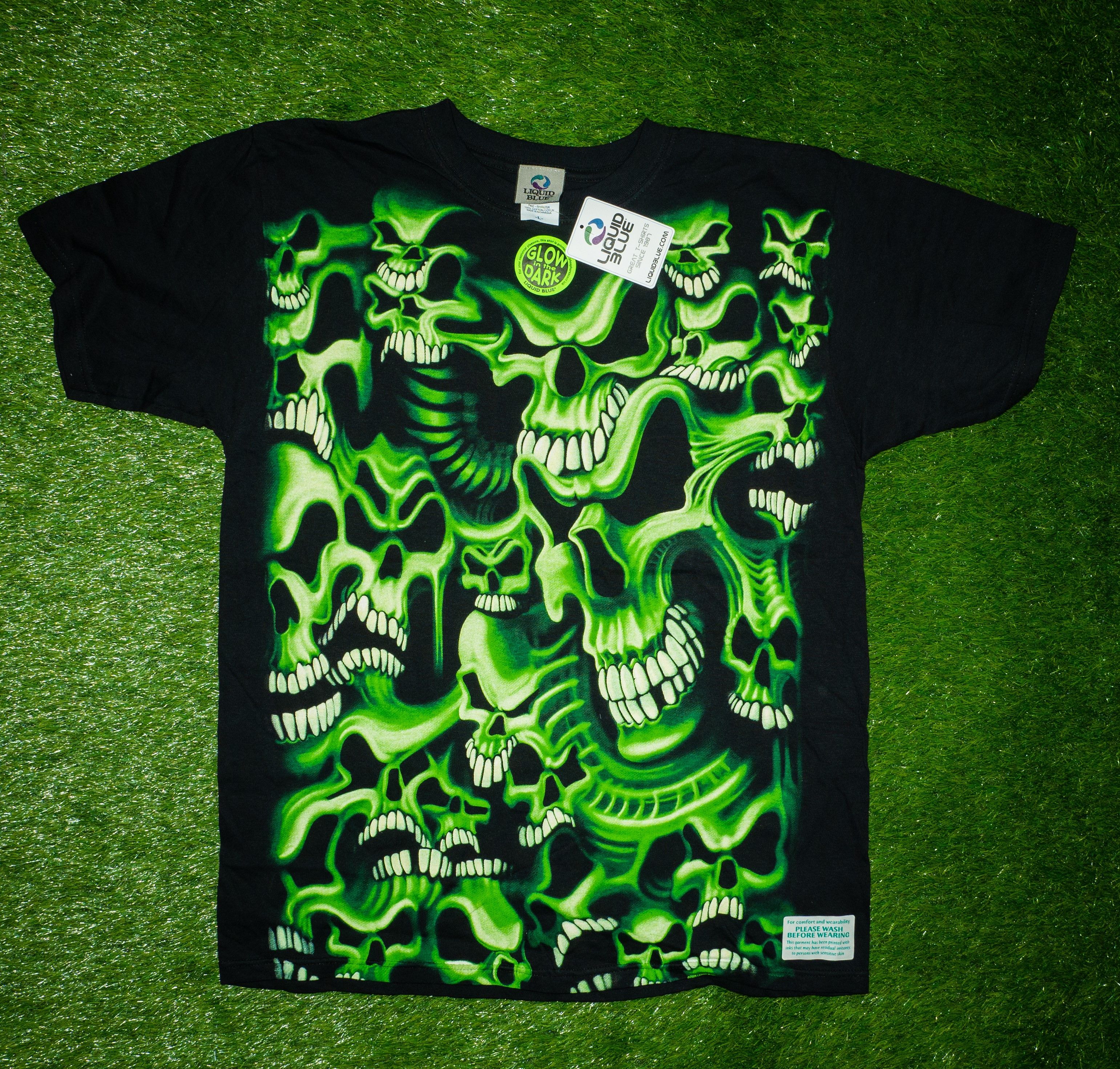 Vintage Vintage Liquid Blue 2006 Skull Pile Rare Green Deadstock L ...