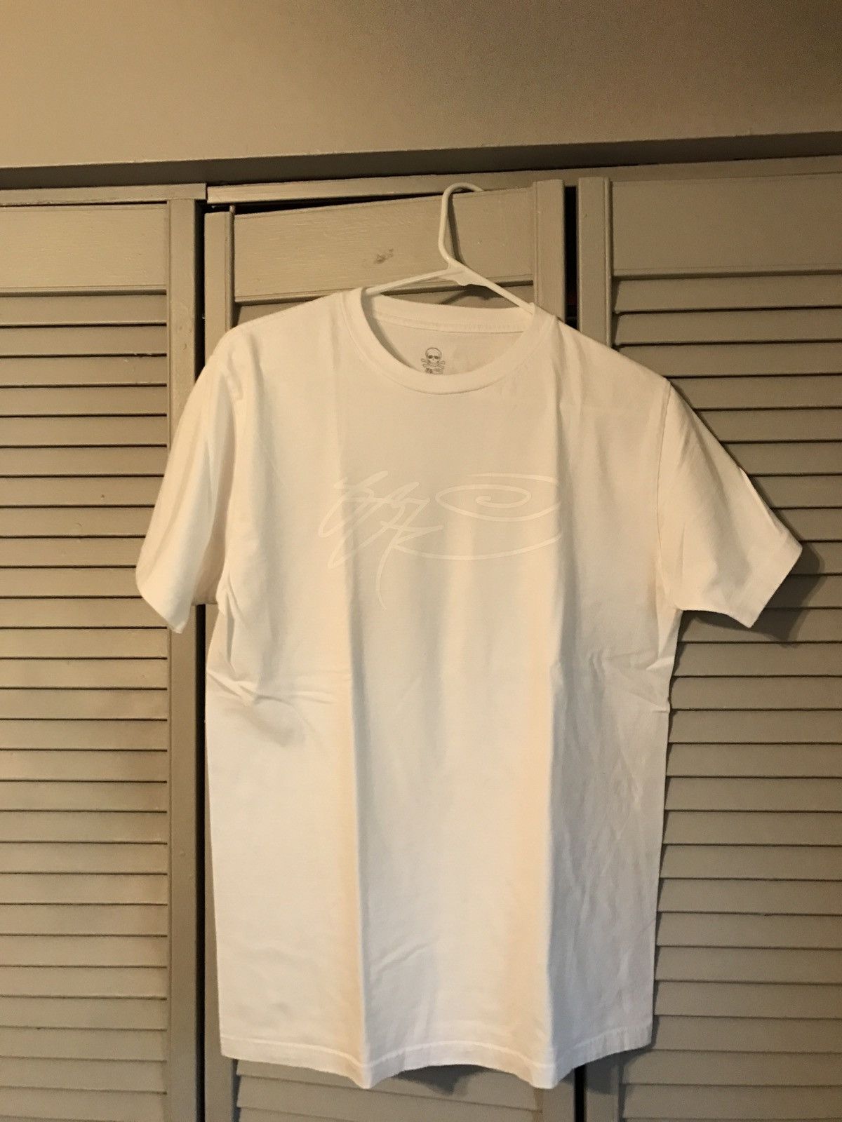 SSUR White on white signature | Grailed