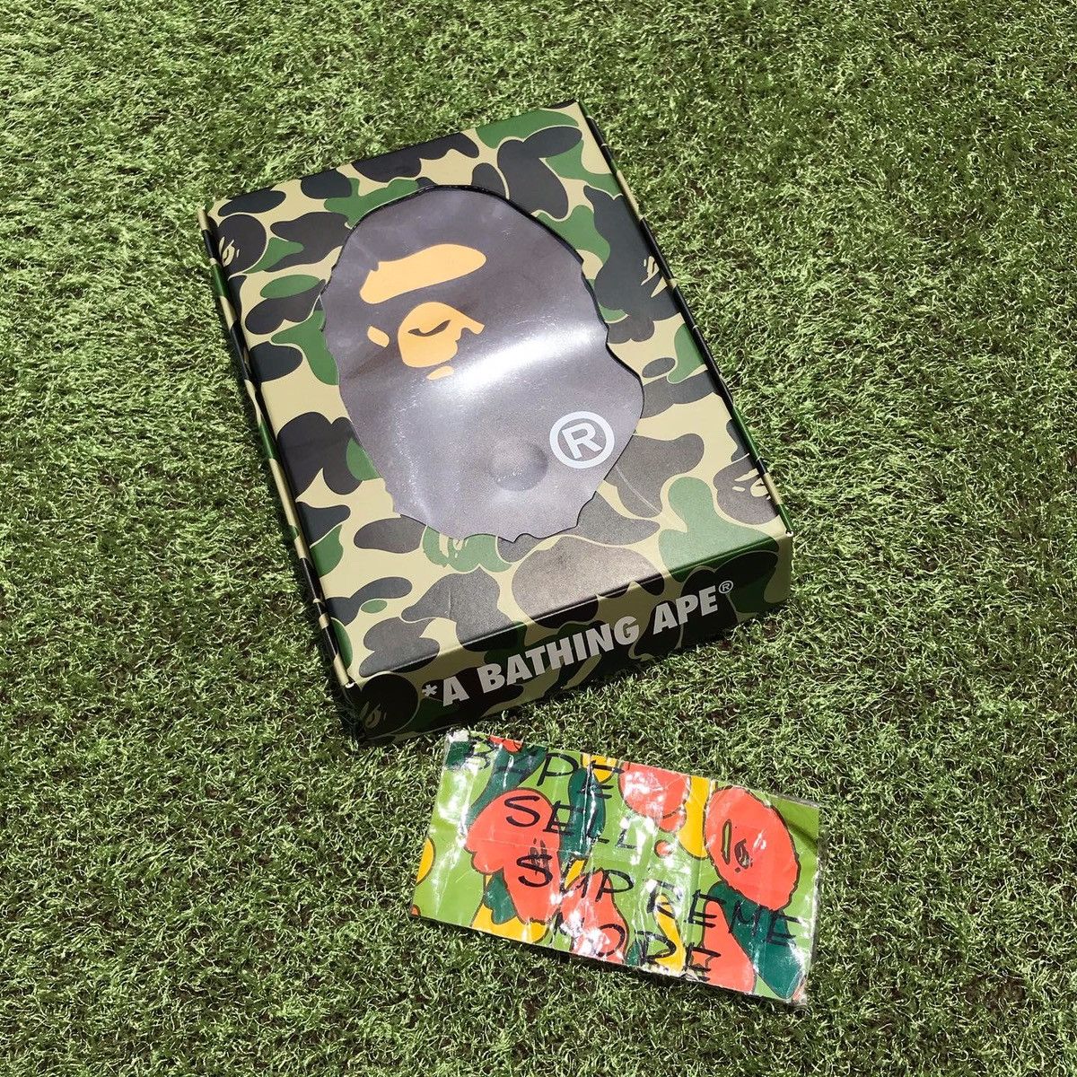Bape BAPE APE HEAD wireless charger | Grailed