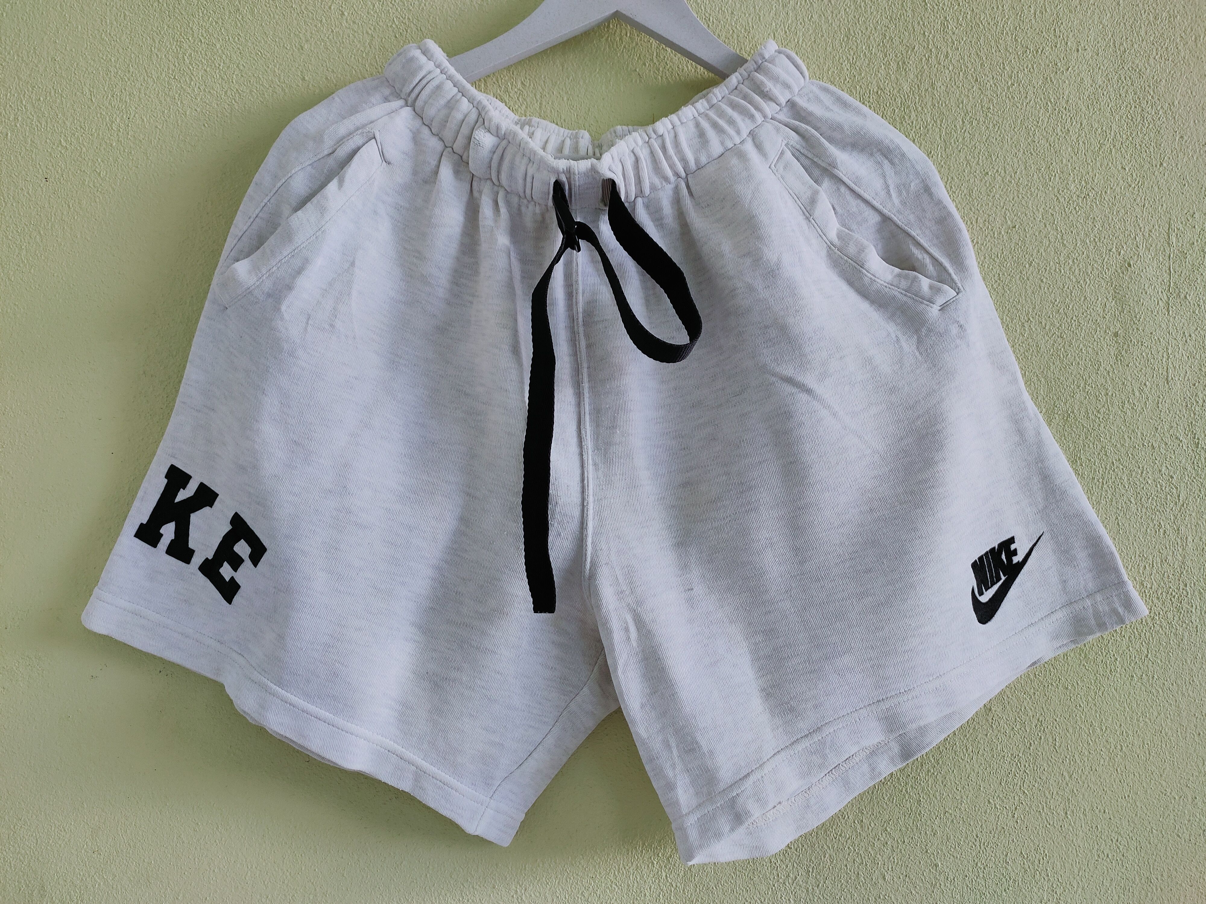 Nike × Vintage Vintage 90's NIKE tapered short pants embroidered logo ...