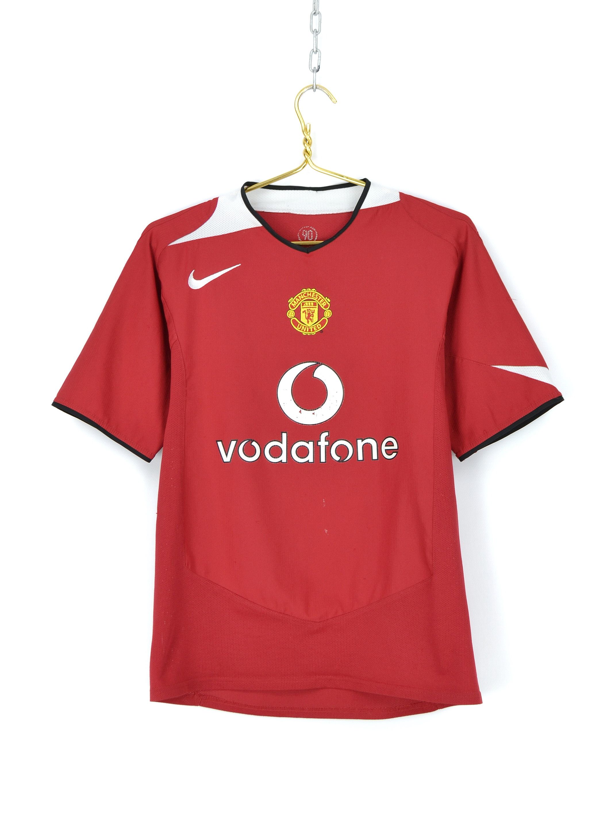 Nike 2005 2006 Manchester United Nike Home Jersey Kit T Shirt | Grailed