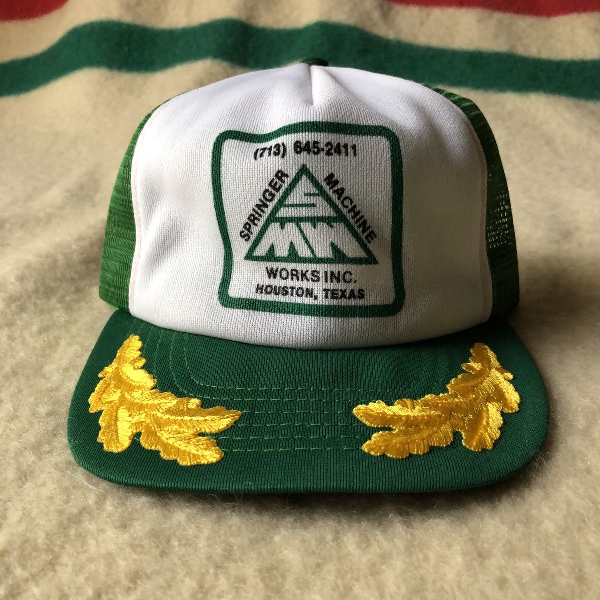 Vintage Vintage 70s mesh trucker hat scrambled eggs Machine Works | Grailed