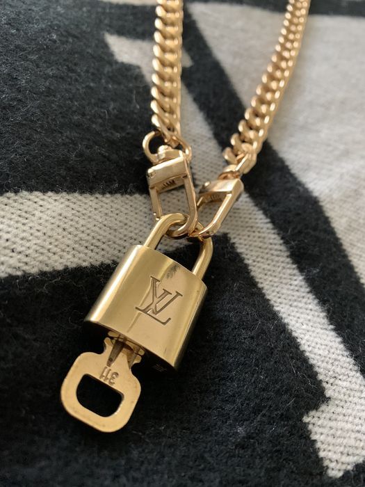 Louis Vuitton Lock Chain Necklace | Grailed