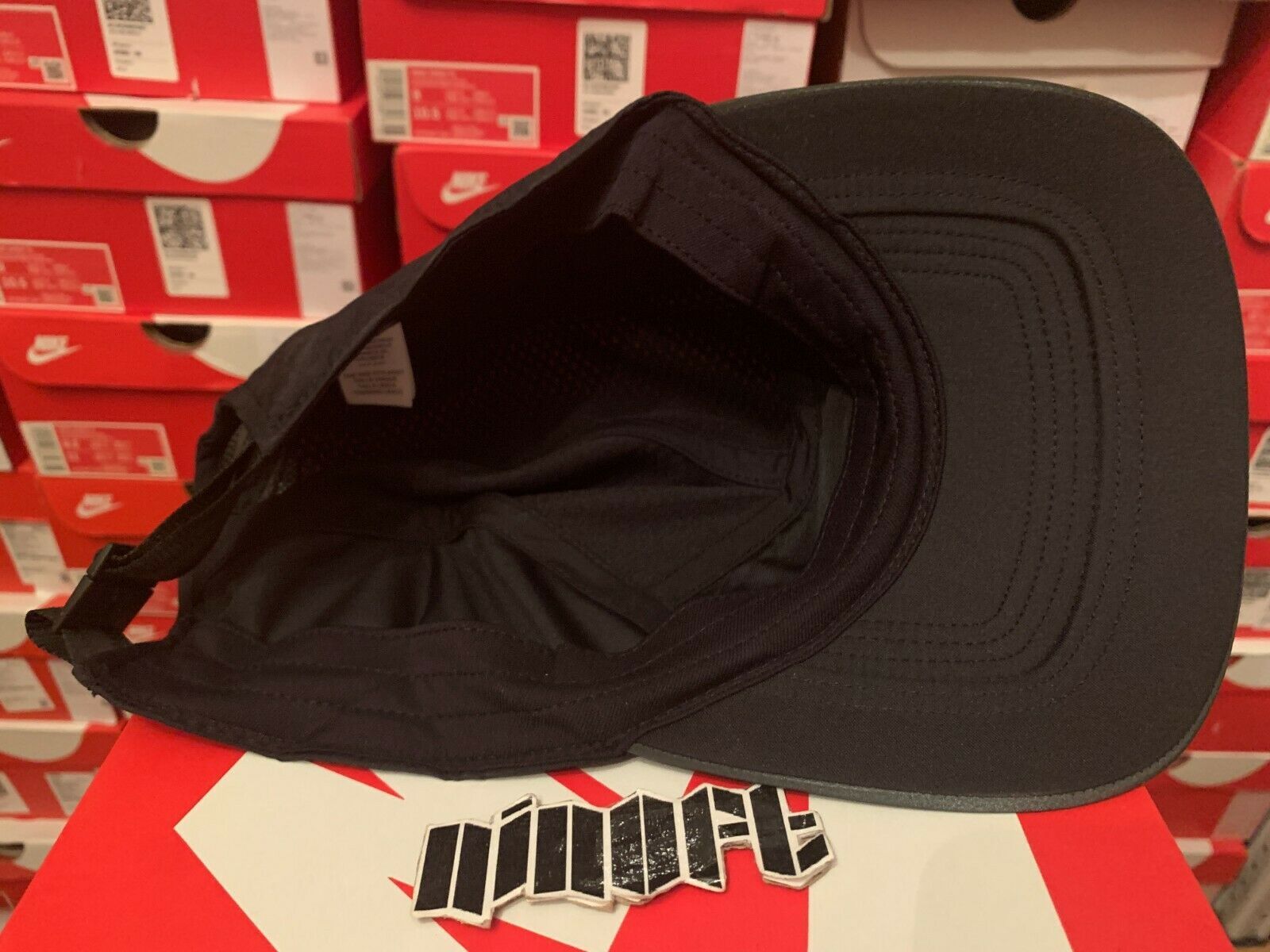 Nike Nike Aerobill AW84 Reflective TN Cap Hat Balck 913012-010 | Grailed