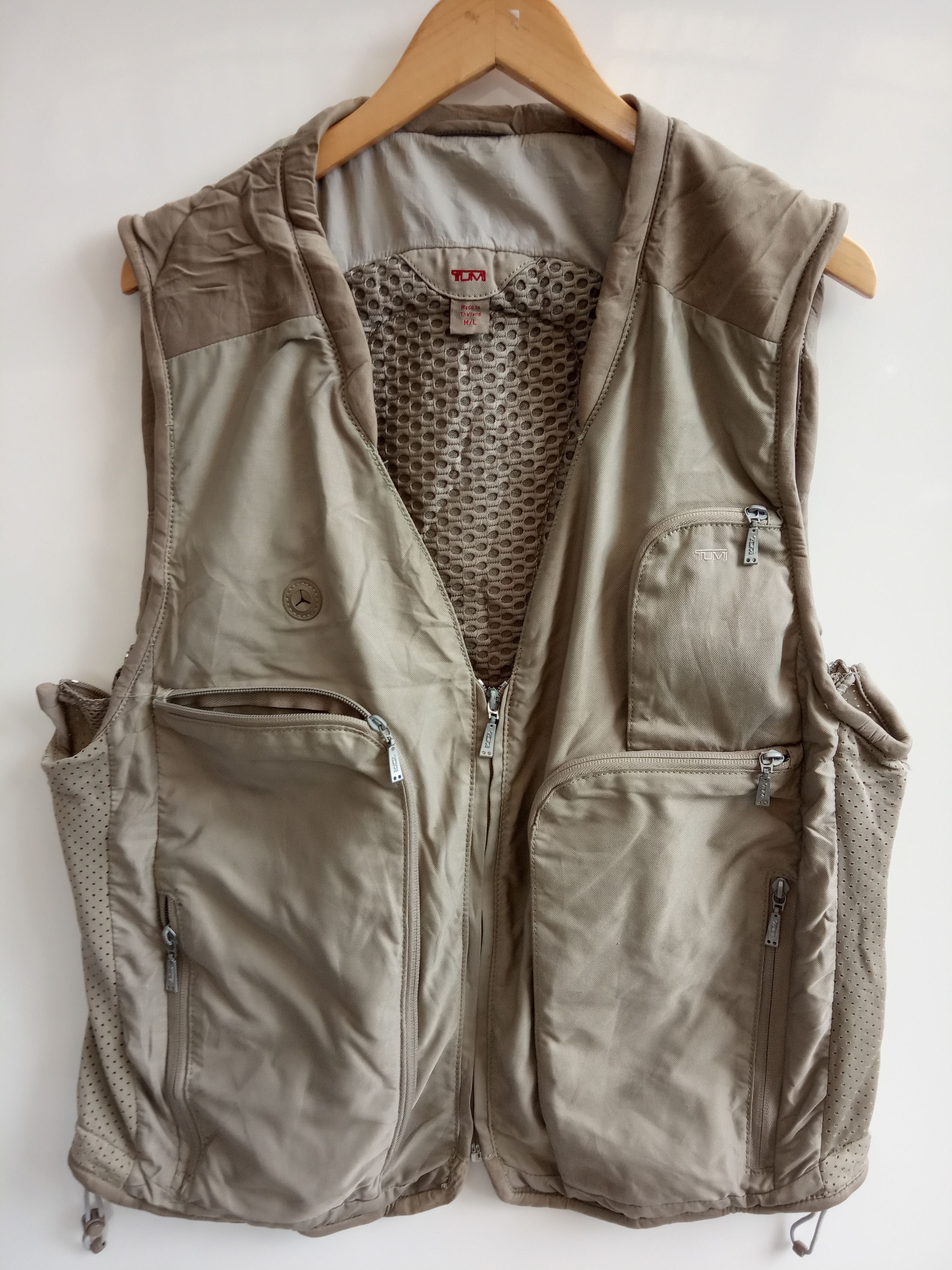 Tumi iconic tumi travel vest | Grailed